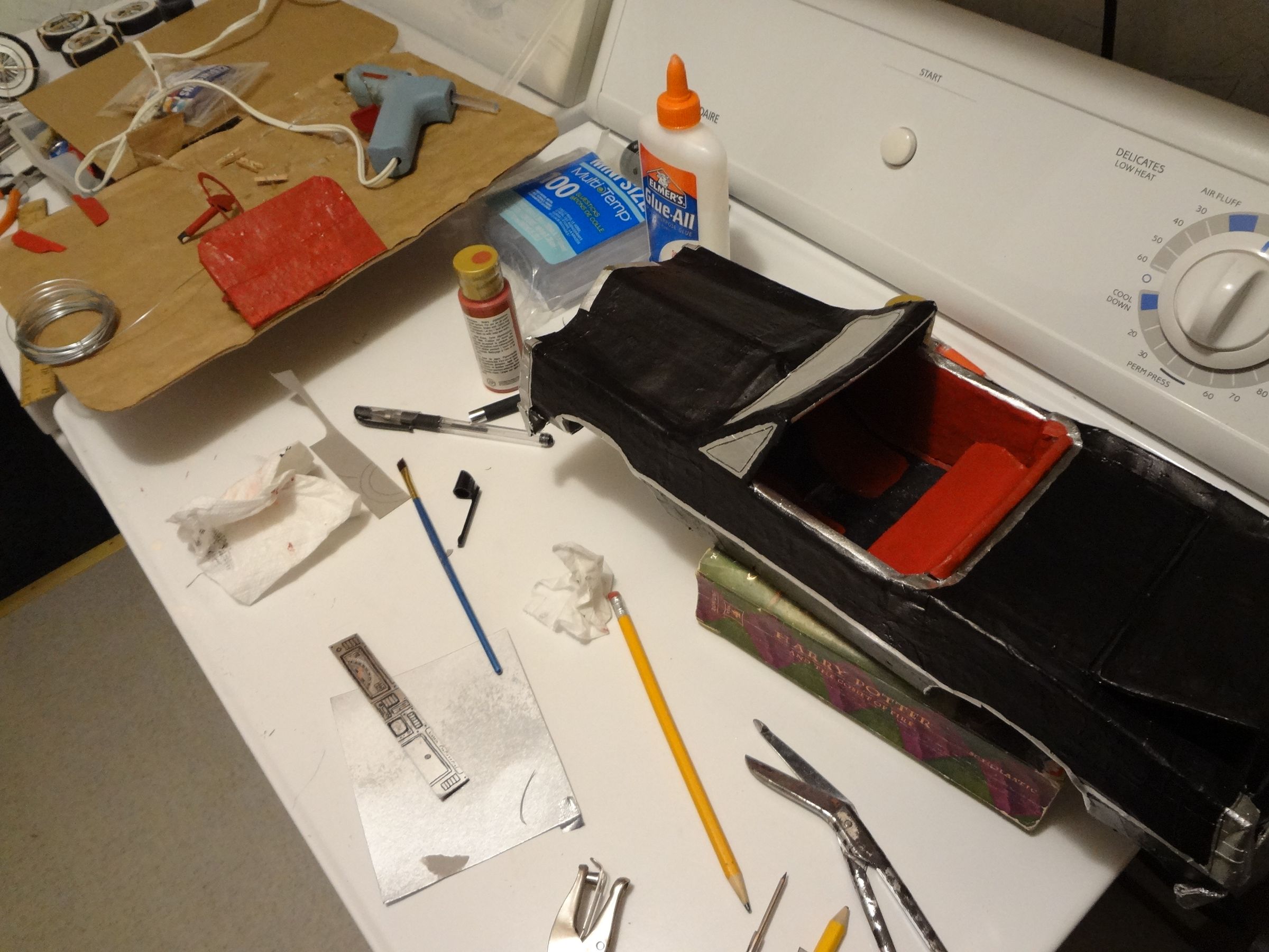 Paper Mache Cardboard Car. : 7 Steps (with Pictures) - Instructables