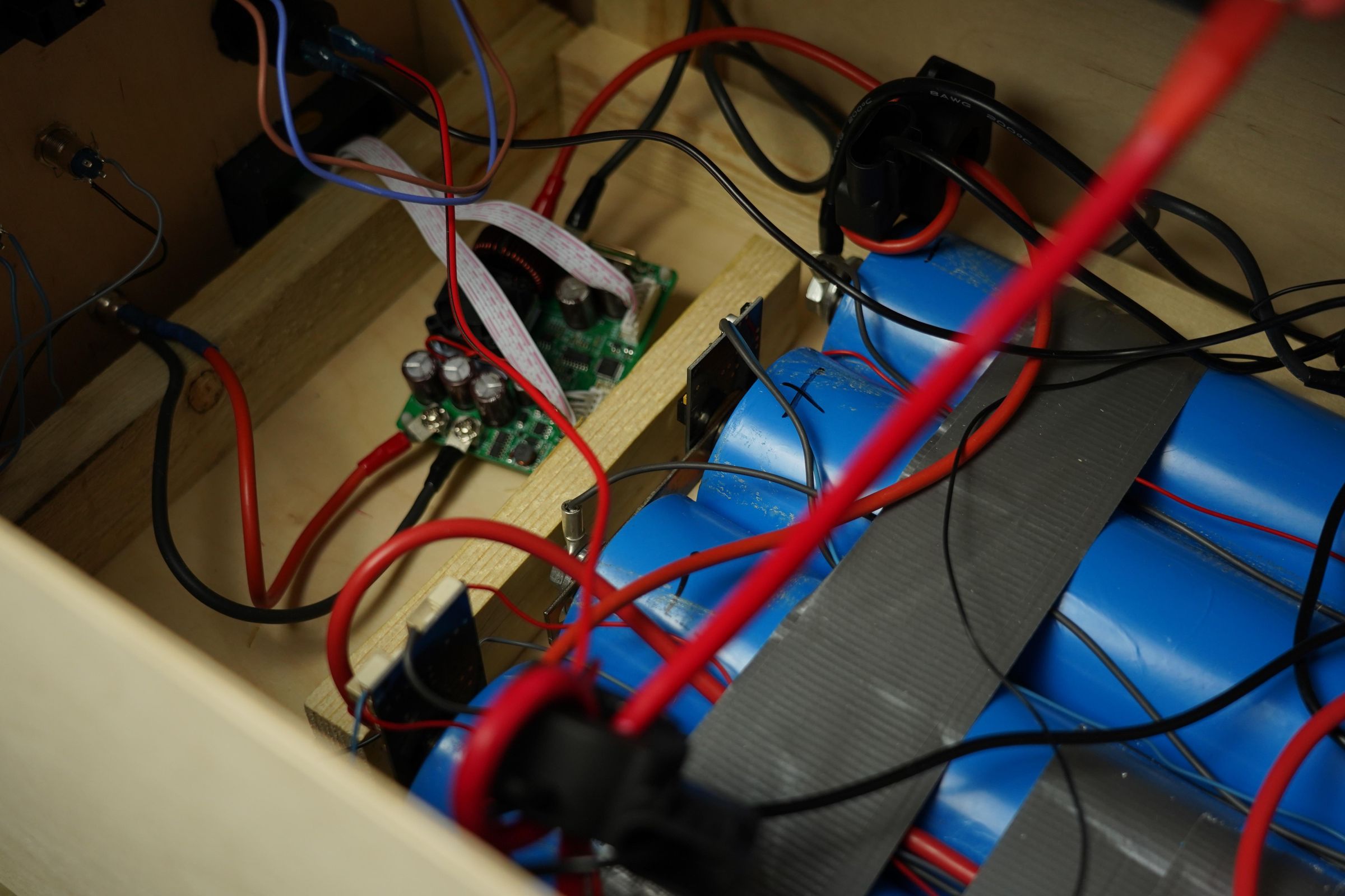 DIY Portable Power Station : 4 Steps - Instructables