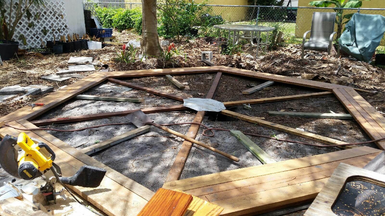 Hexagon Deck With Recycled Supplies : 4 Steps (with Pictures) - Instructables