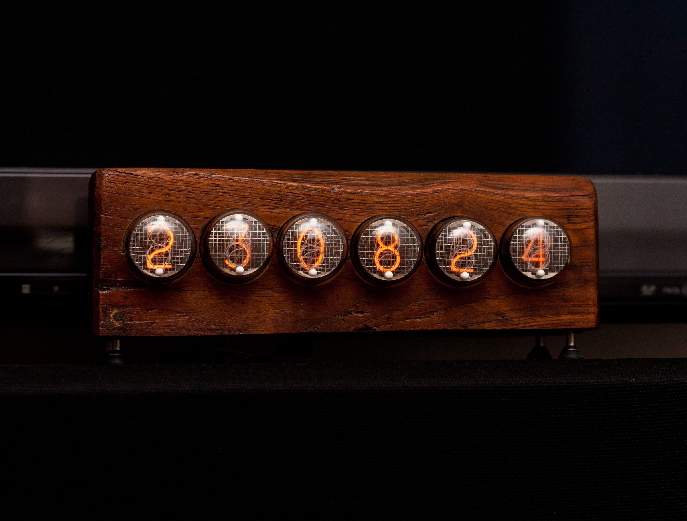 Simple User-adjustable DIY Nixie Clock : 25 Steps (with Pictures ...