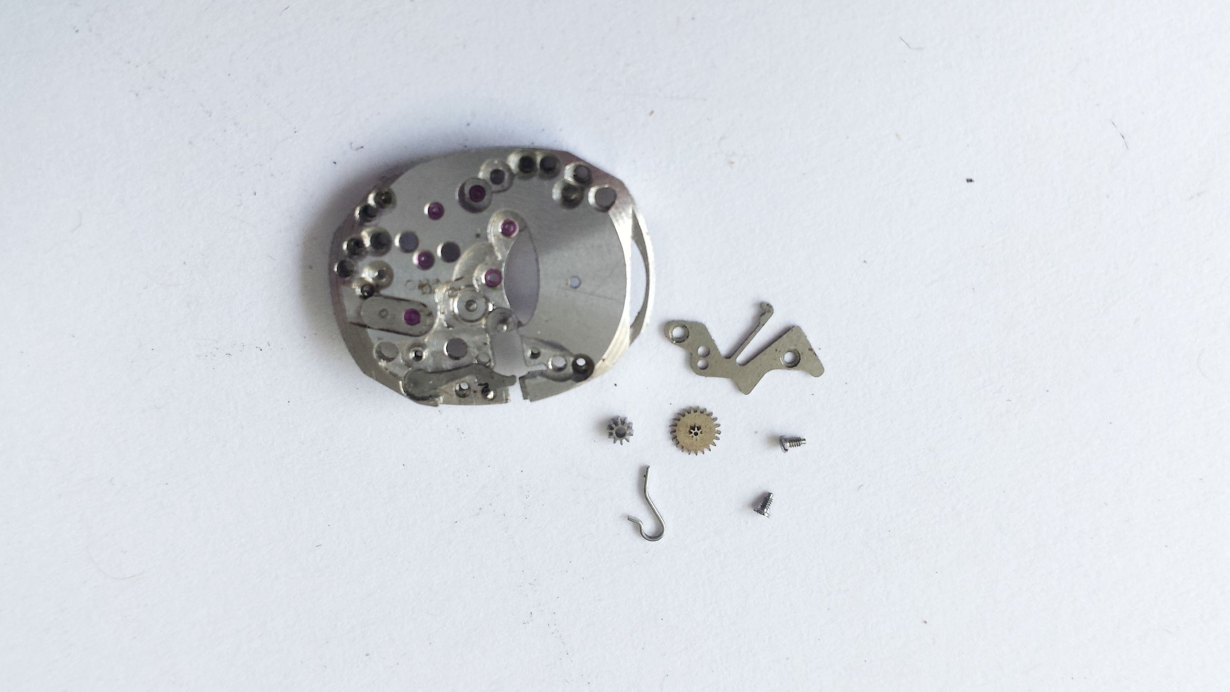 Disassembling Watches With 3 Common Tools : 18 Steps (with Pictures ...