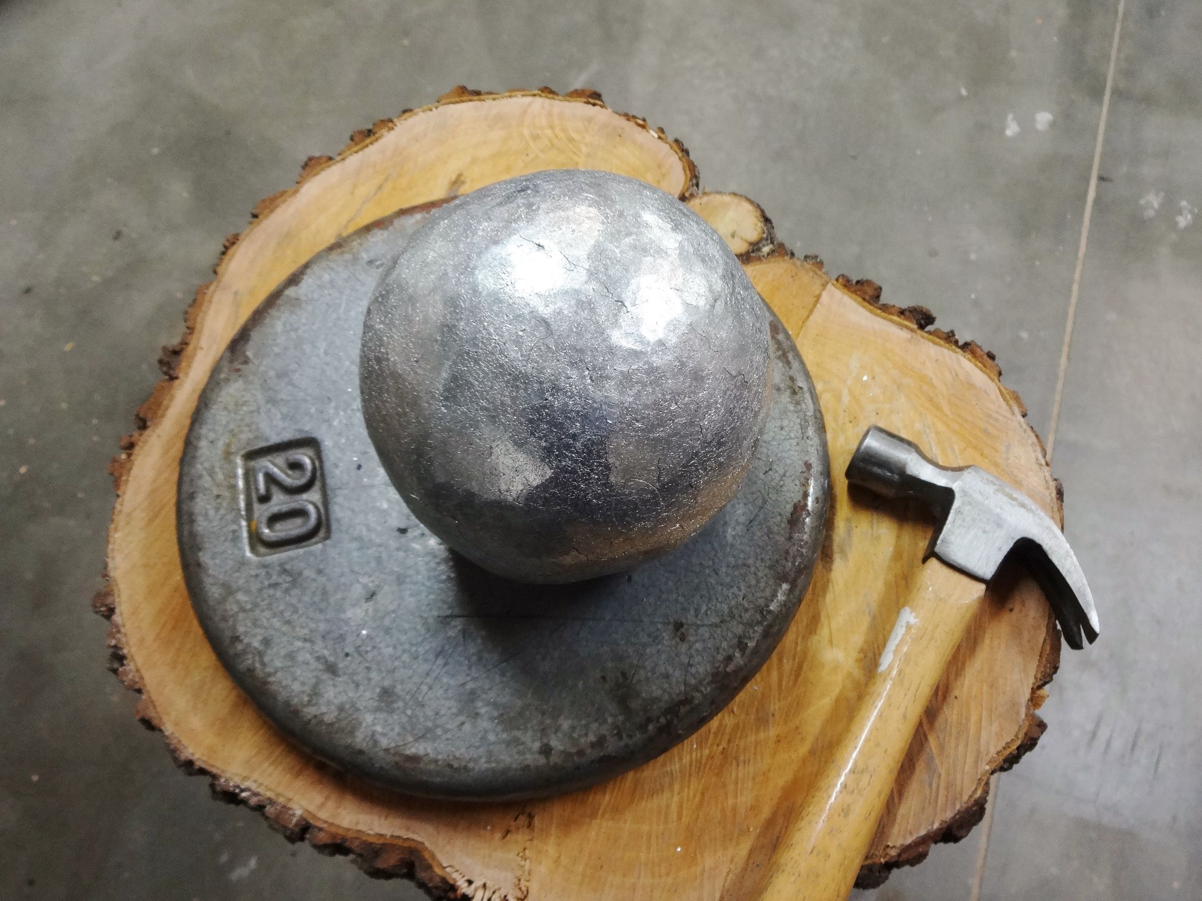 How to Make a Polished Aluminum Foil Ball : 8 Steps (with Pictures ...