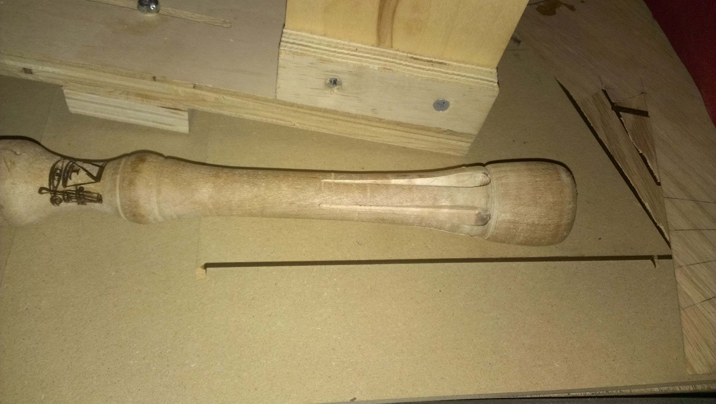 Router Jig for Flutes on Wood Lathe : 4 Steps (with Pictures ...