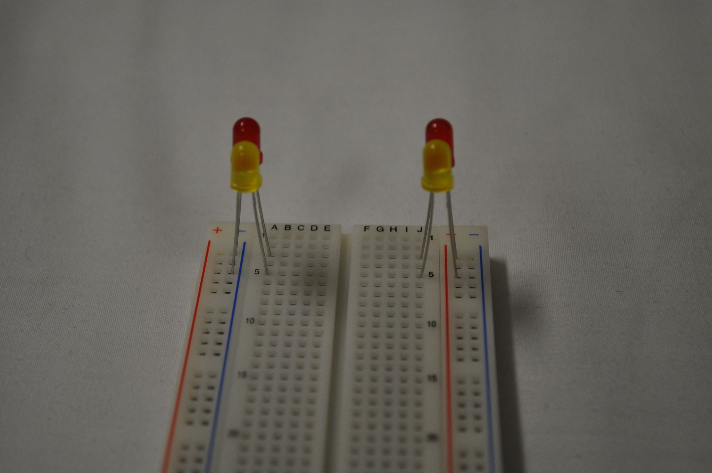 Traffic Lights [Beginner Arduino Project] : 7 Steps - Instructables