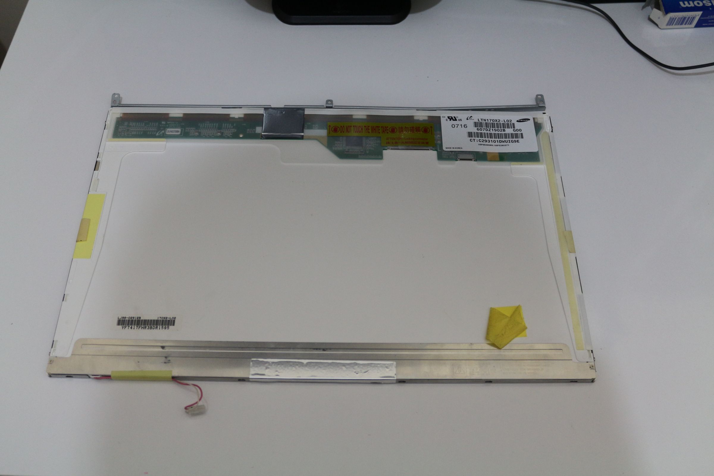 Frame for an Old Laptop LCD : 10 Steps - Instructables