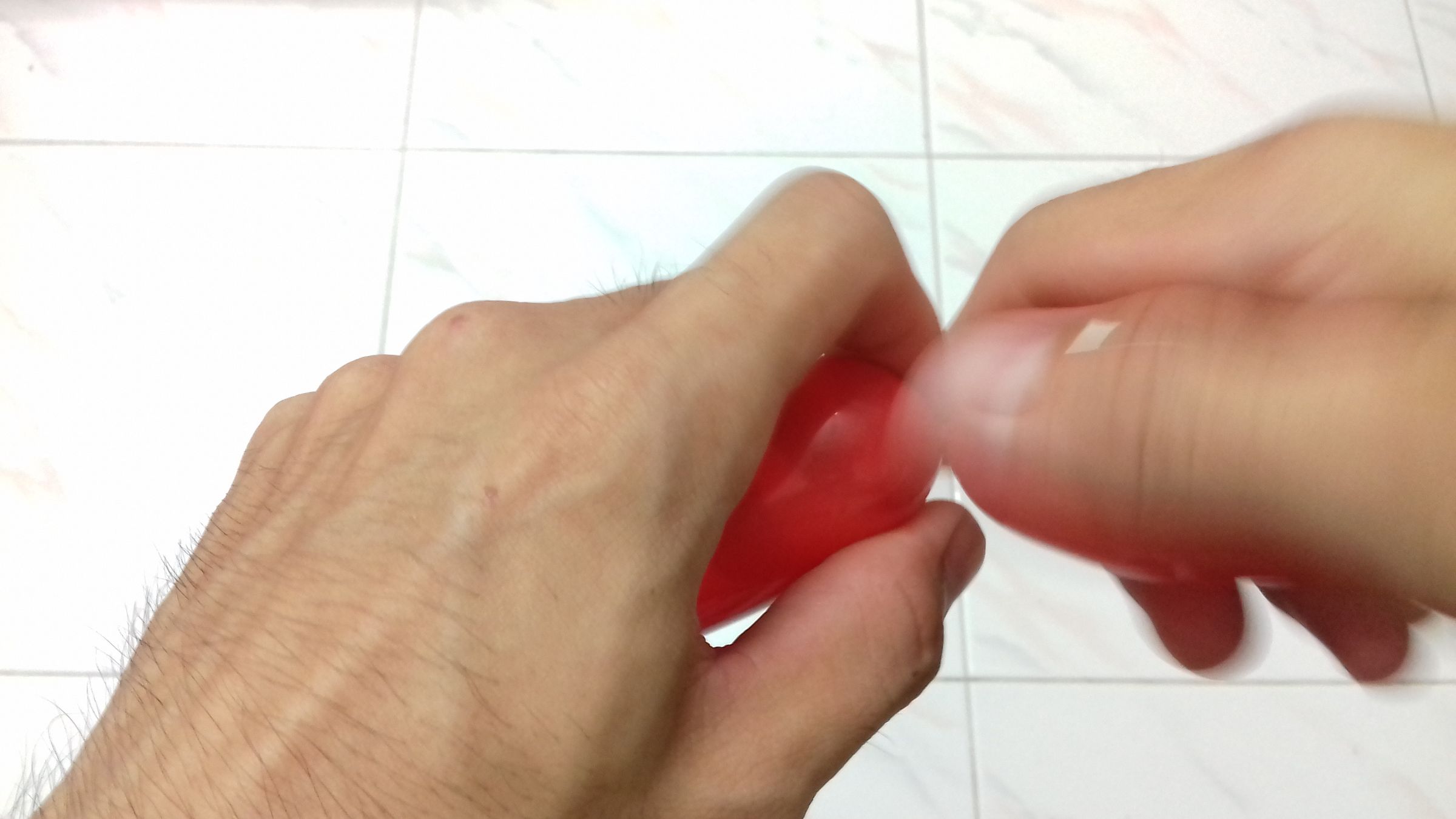 Balloon Twisting- Basic Skills- Types of Twists : 4 Steps - Instructables