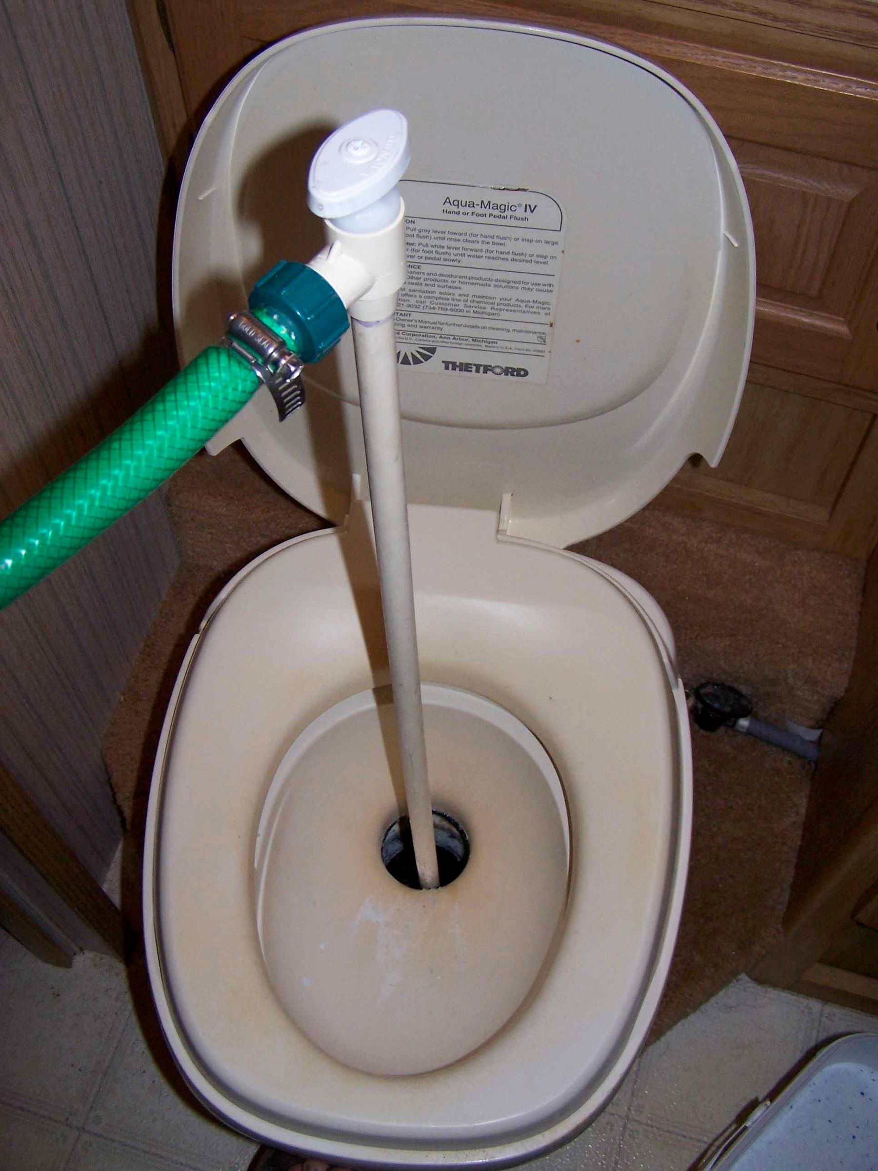 How to Drain an RV's Black and Gray Tanks. : 6 Steps - Instructables