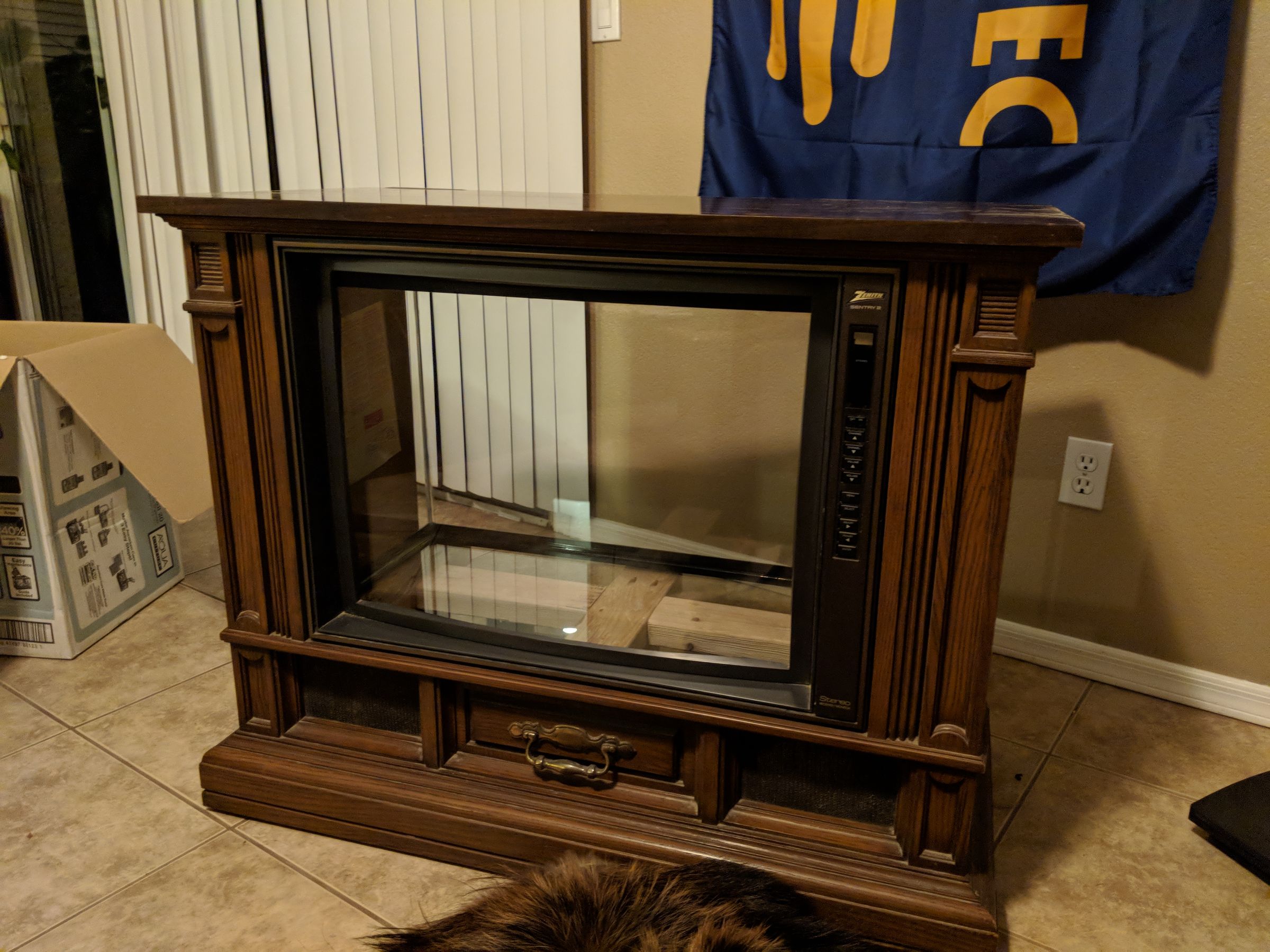 Build a TV Fish Tank : 6 Steps (with Pictures) - Instructables