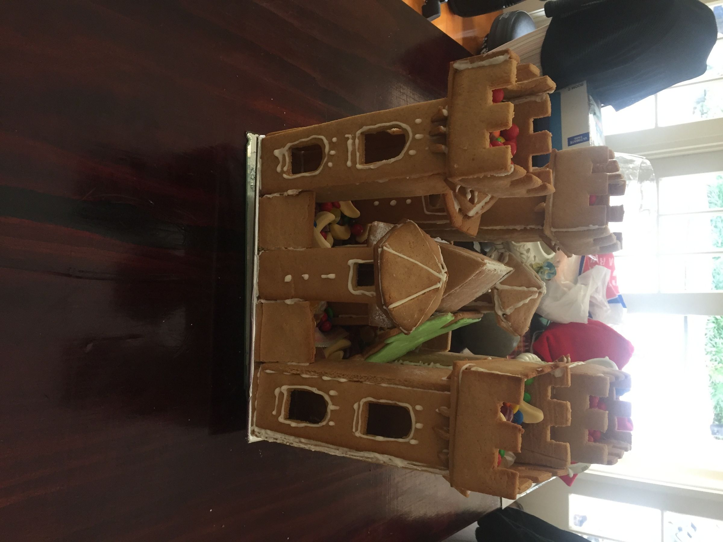 Gingerbread Castle : 6 Steps (with Pictures) - Instructables