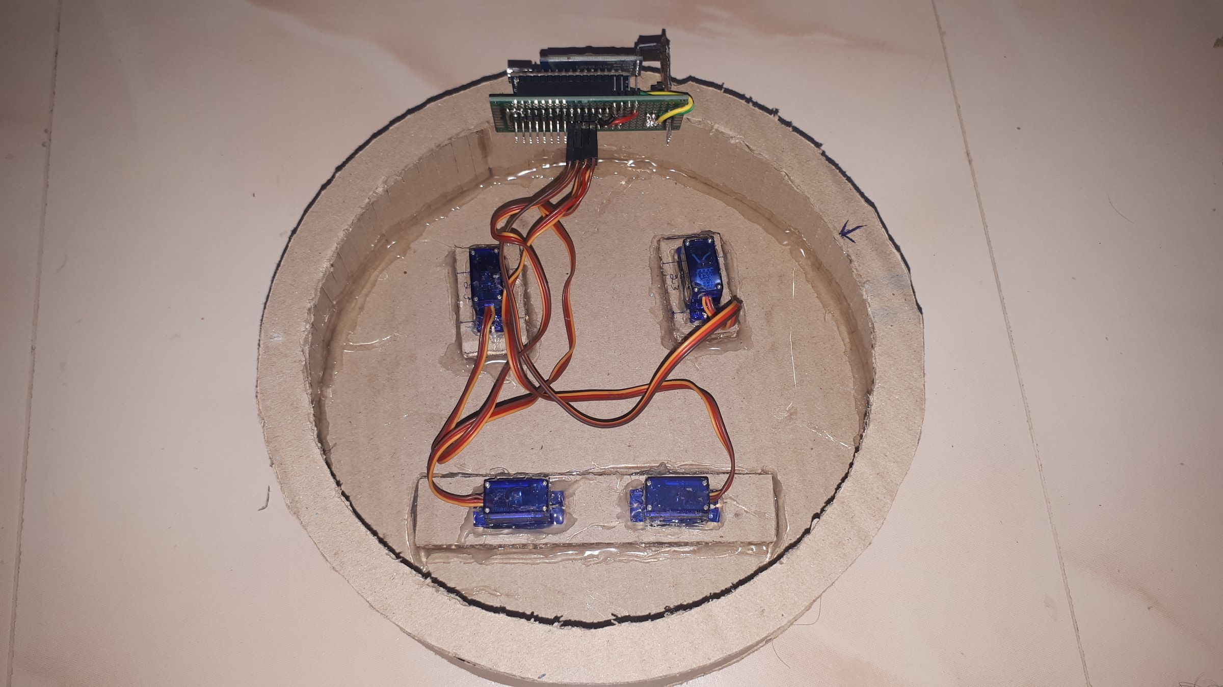 Cardboard Animatronic Smiley With BT App : 22 Steps (with Pictures ...