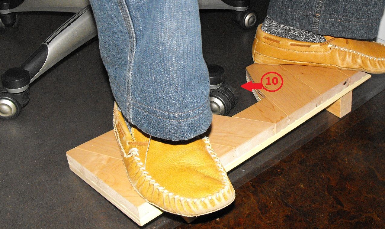 ~ Pro Footrest From Salvaged Materials ~ : 5 Steps (with Pictures ...