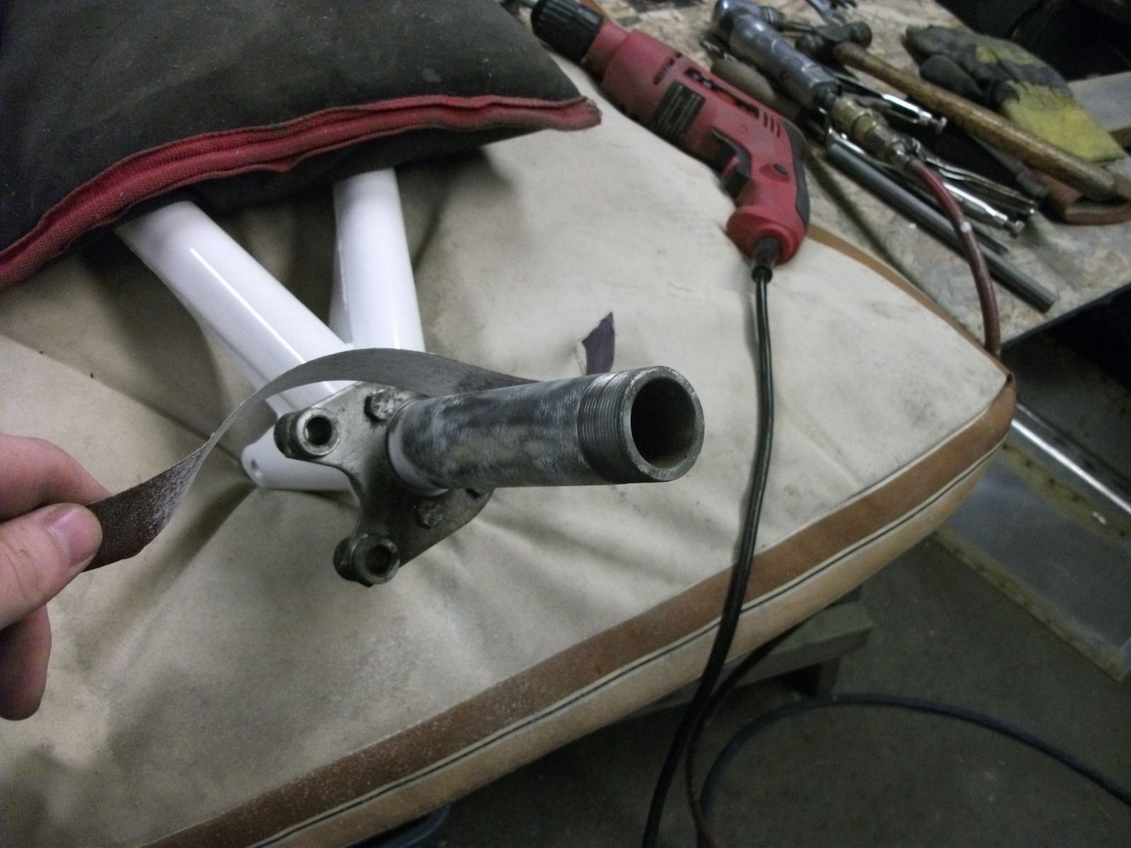 Changing Aircraft Landing Gear and Tires : 11 Steps (with Pictures ...
