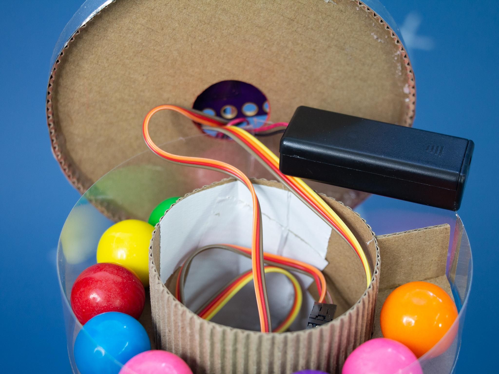 Hands-Free Cardboard Gumball Machine : 18 Steps (with Pictures ...