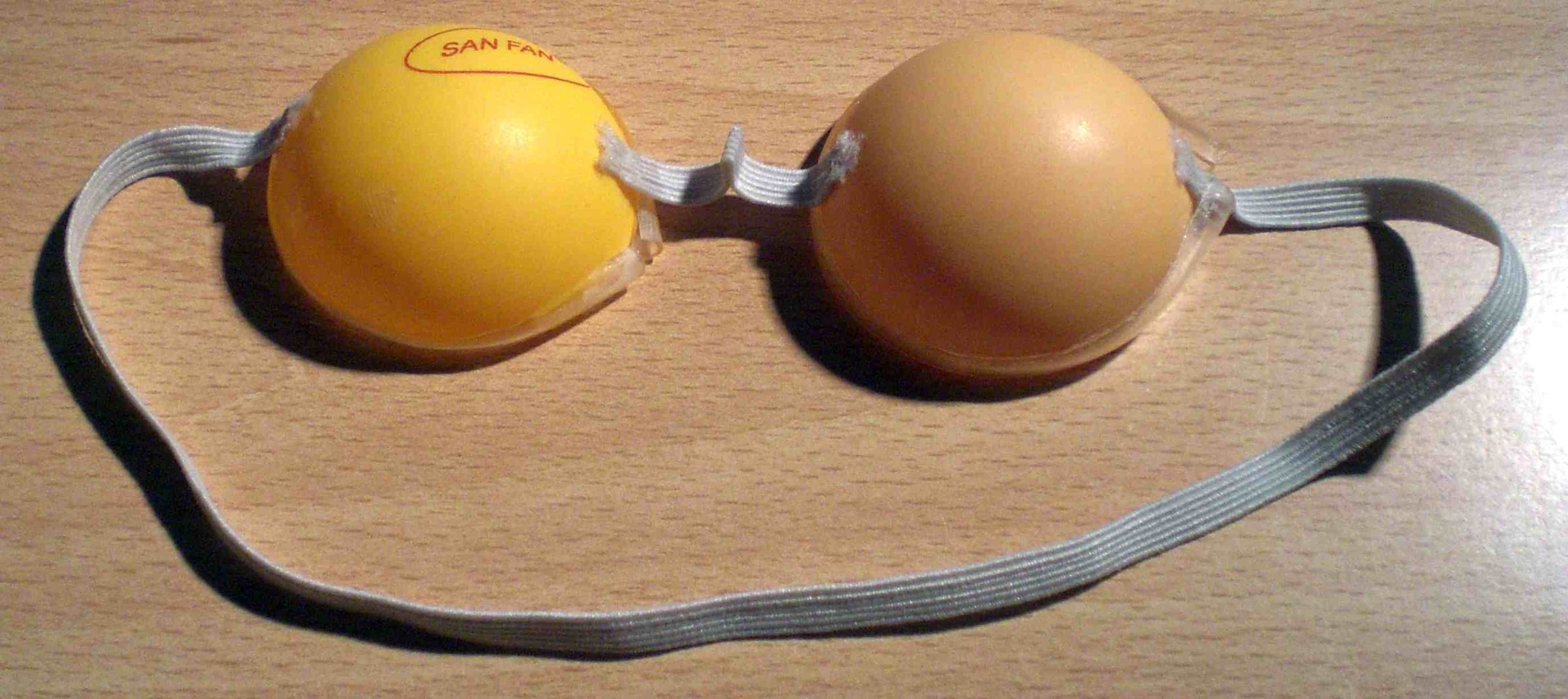 Ganzfeld: Hack Your Brain the Legal Way : 7 Steps - Instructables