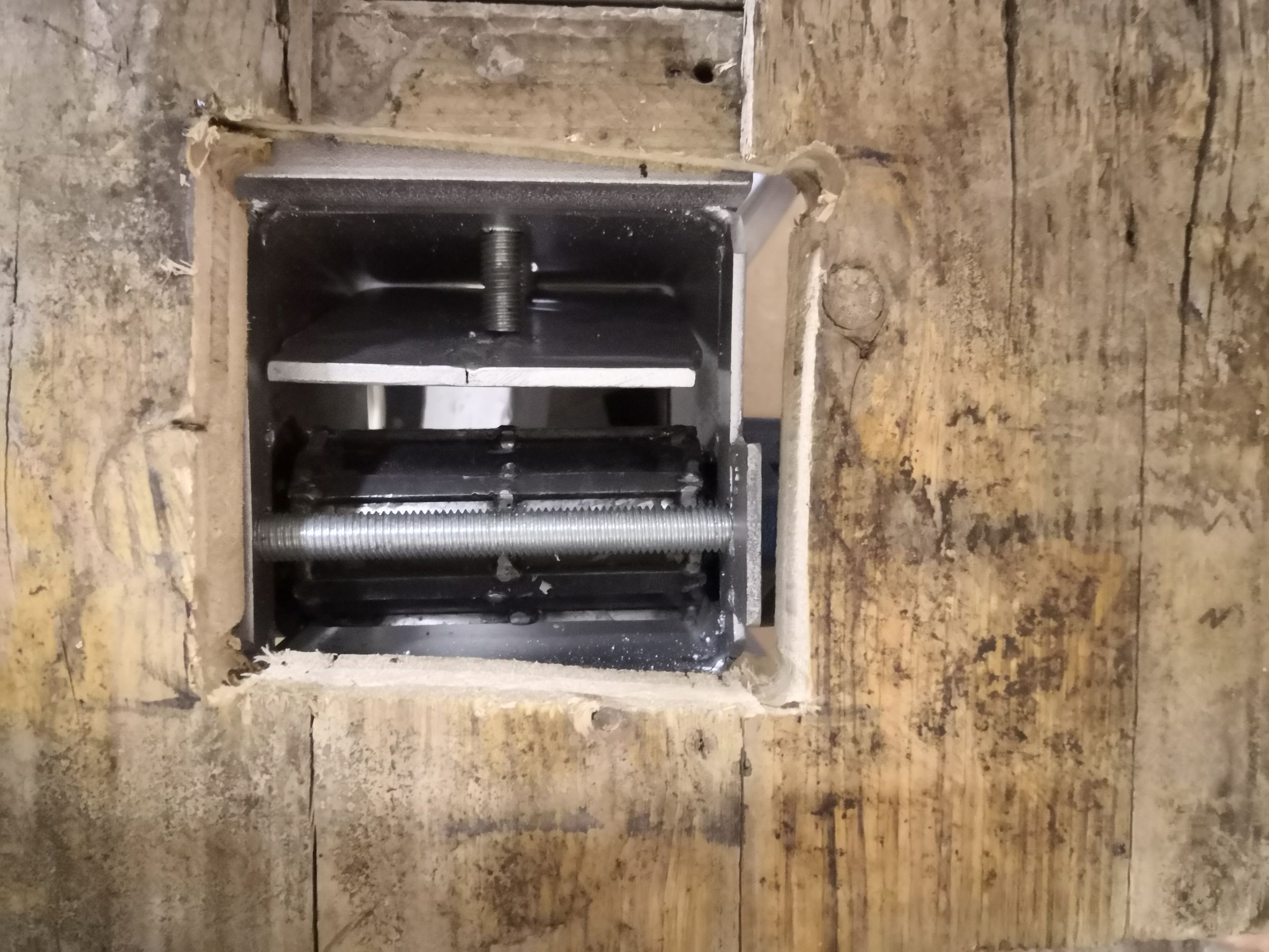 Adjustable Nut Cracking Machine : 6 Steps (with Pictures) - Instructables