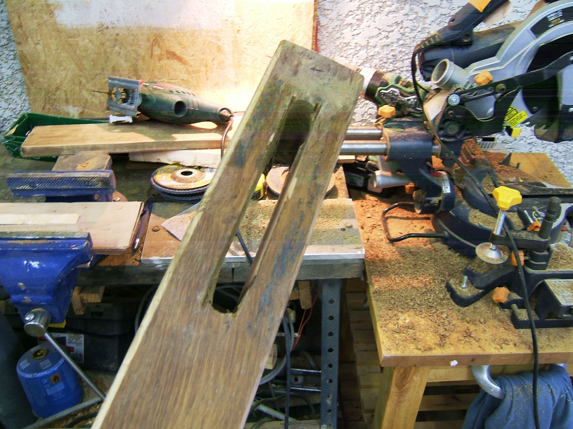 'NoMatterWhatHorn' - a Really Heavy Custom Vice : 13 Steps (with ...