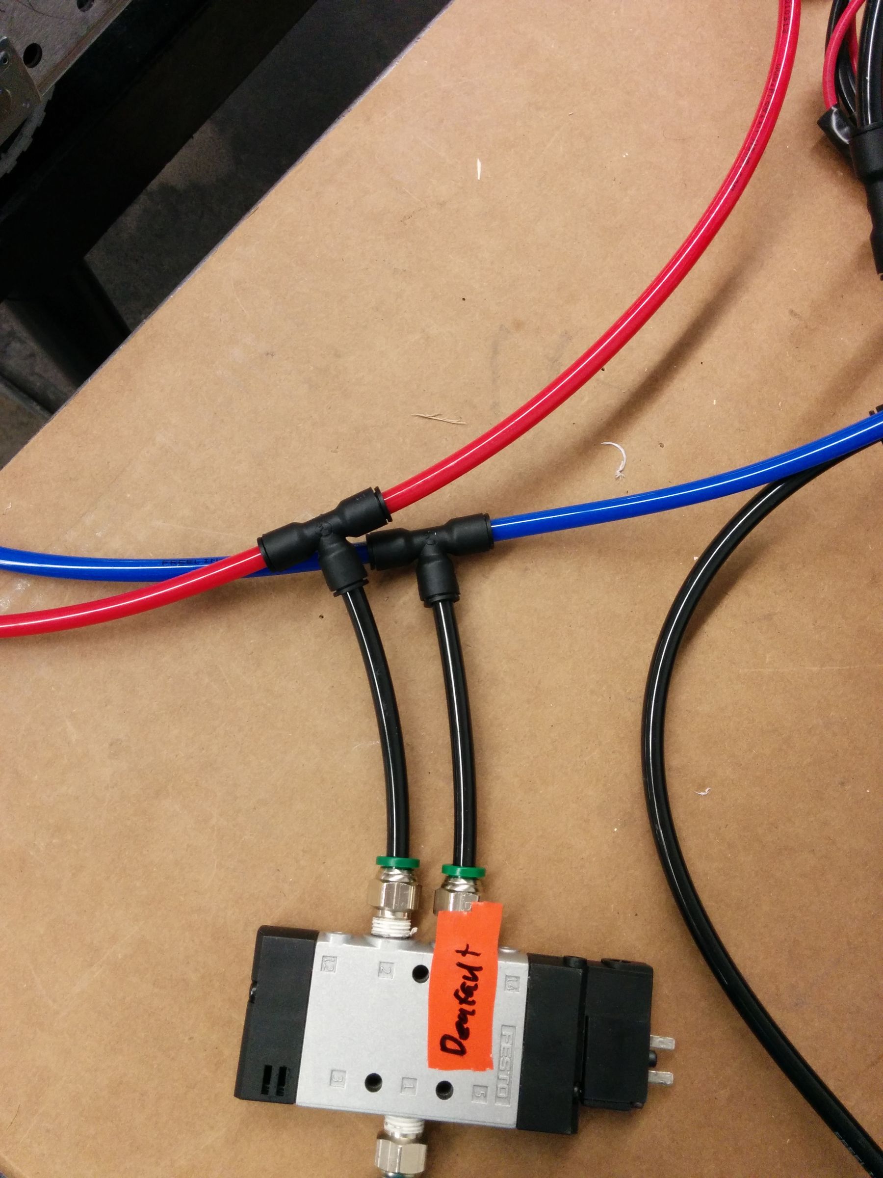 How to Create a Pneumatic System for (F.I.R.S.T) Robots : 7 Steps ...