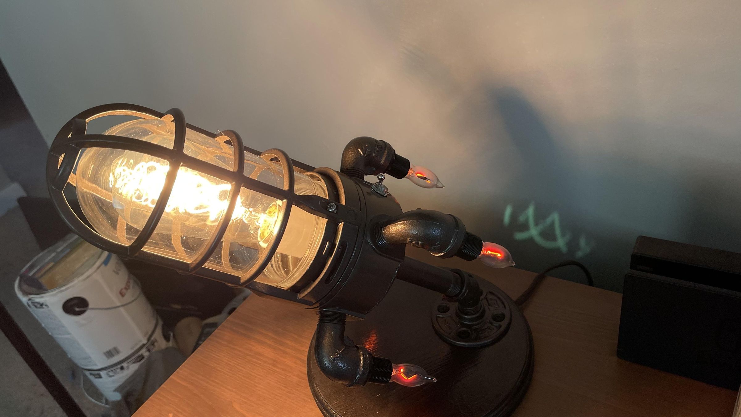 Rocket Ship Lamp : 4 Steps (with Pictures) - Instructables