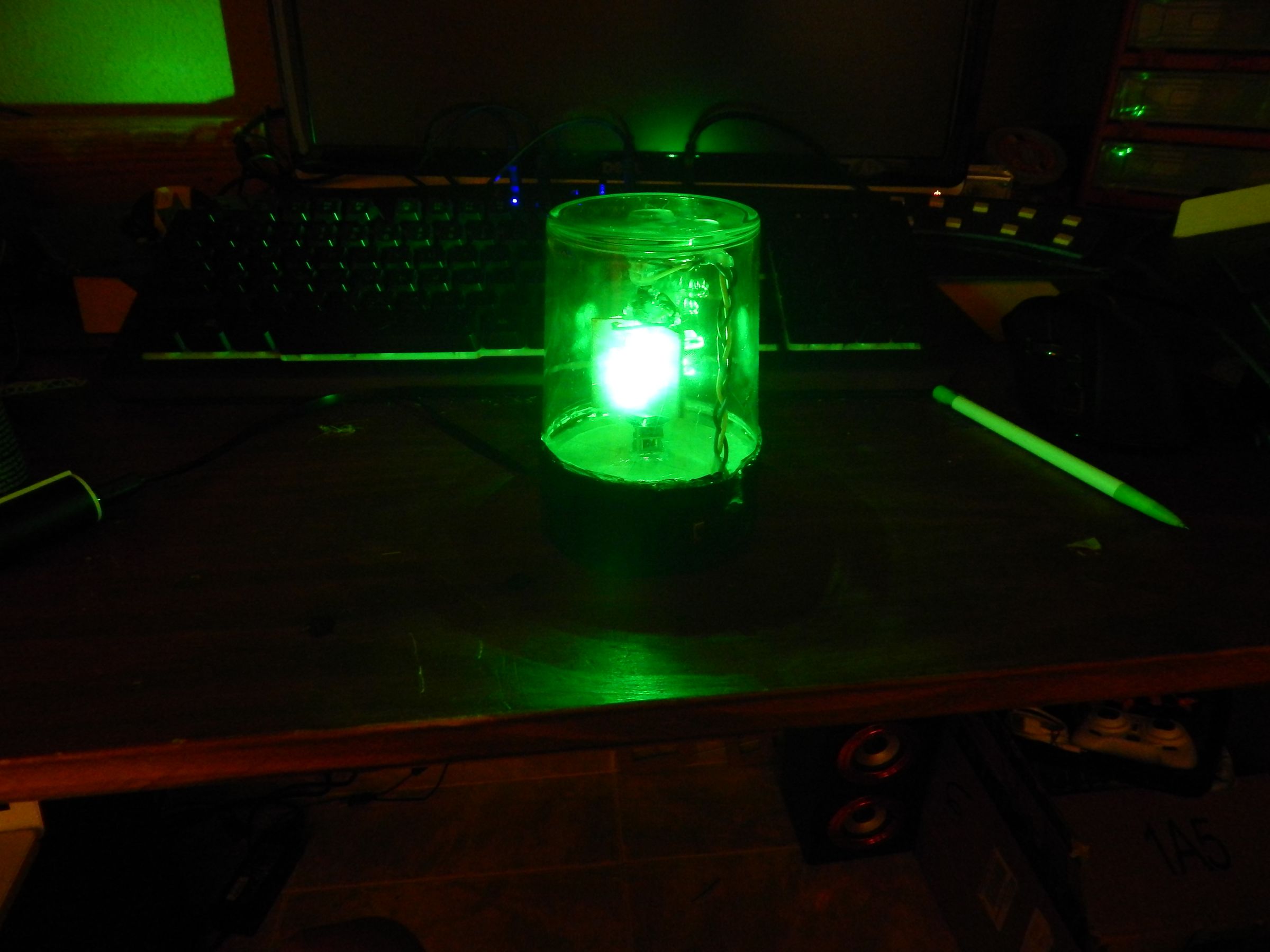 Mini Dual Color Rotary Beacon Warning Light : 6 Steps - Instructables