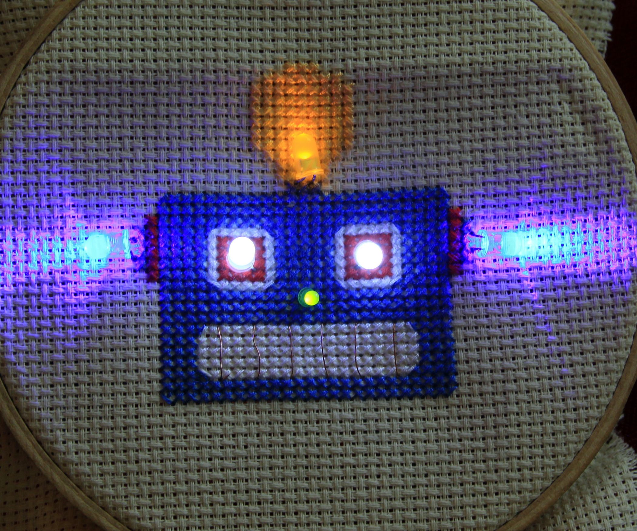 Electronic Cross Stitch : 7 Steps (with Pictures) - Instructables