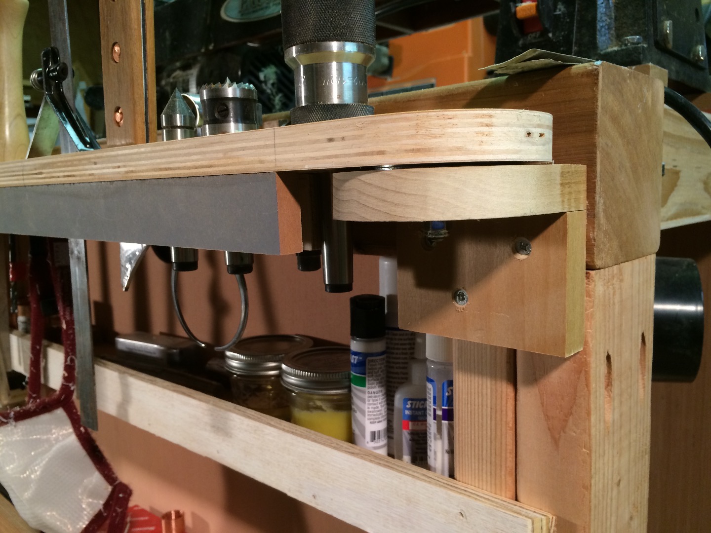 Multi-Tool Flip-Top Table : 12 Steps (with Pictures) - Instructables