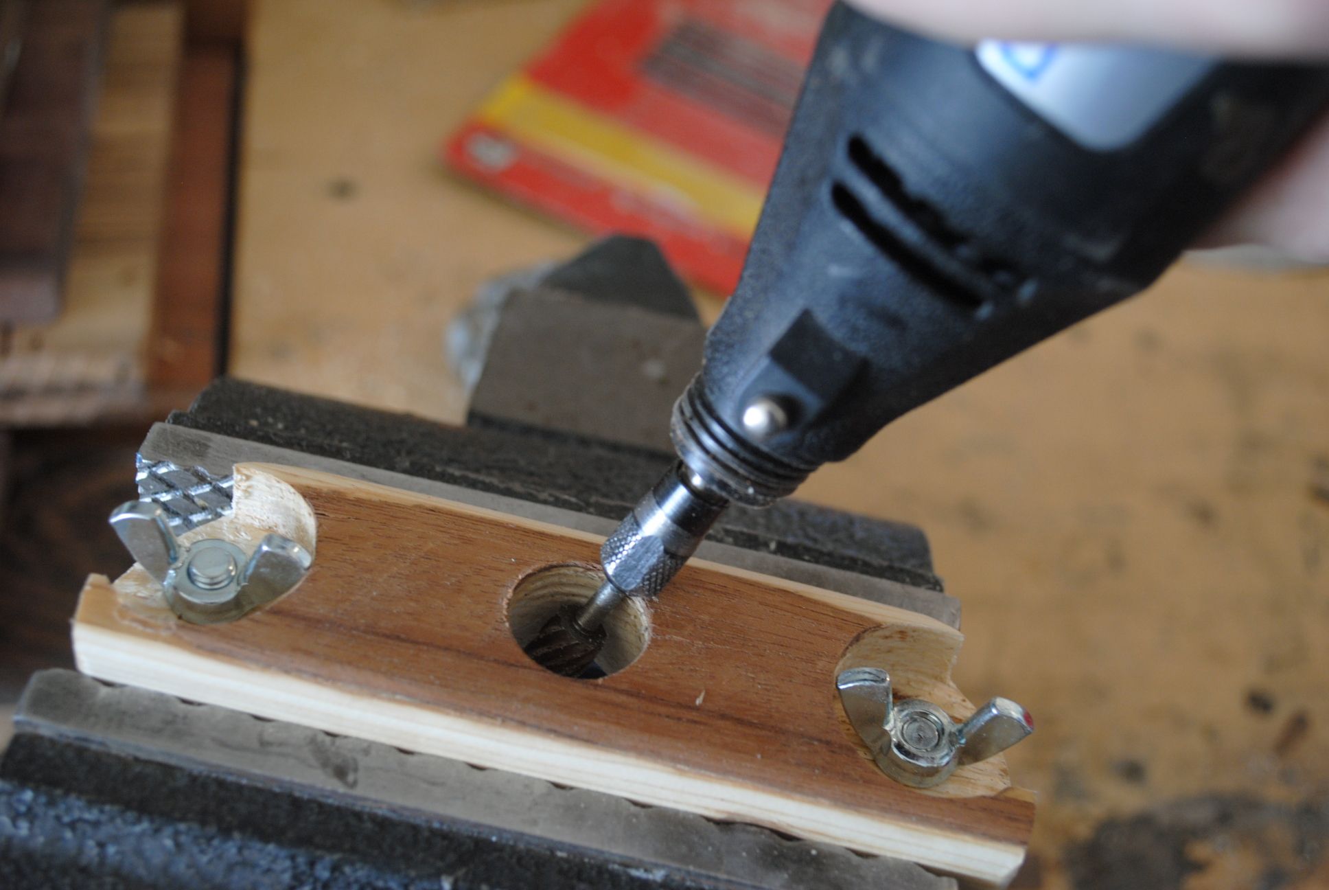 Rotary Tool Router : 9 Steps (with Pictures) - Instructables