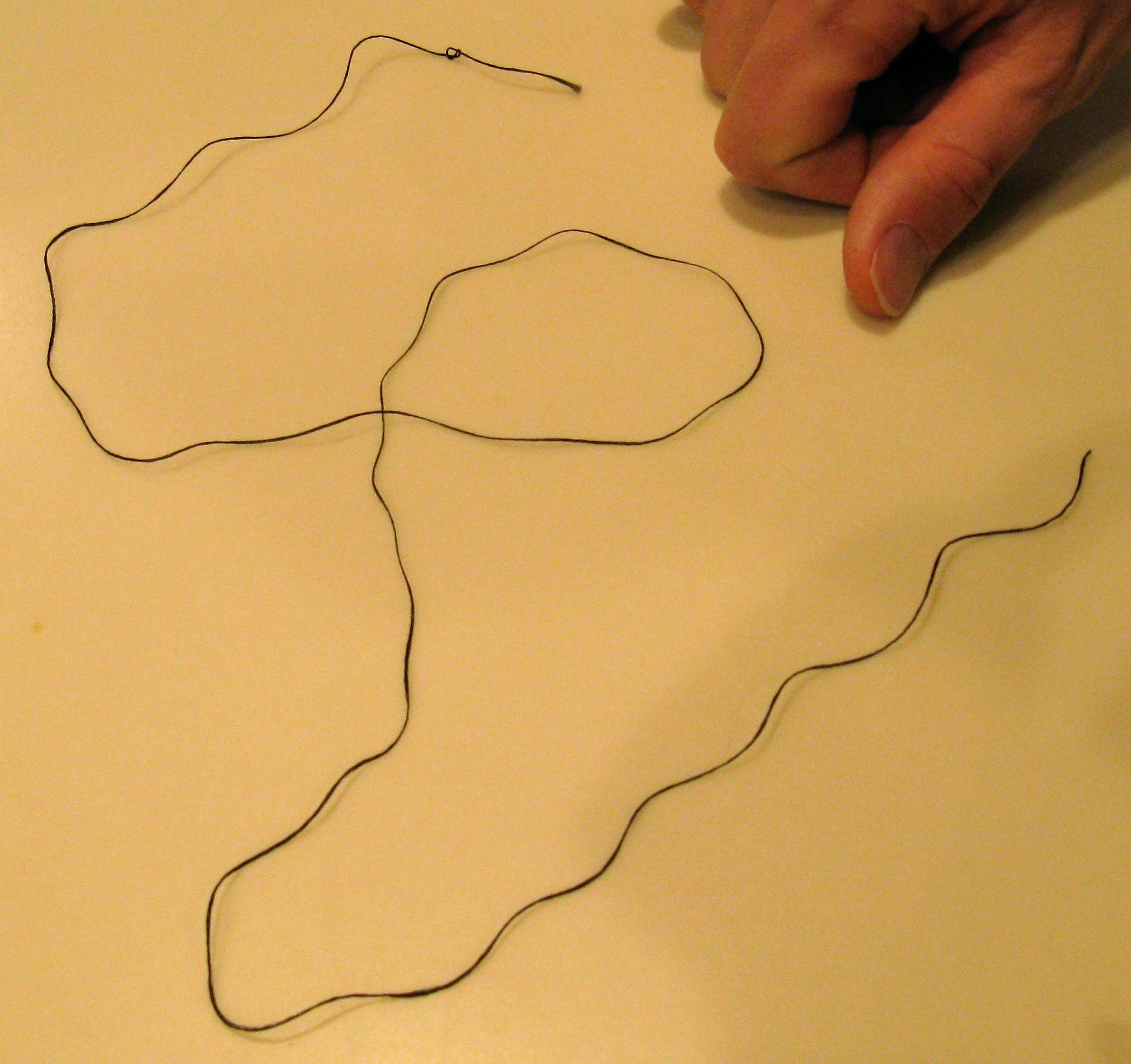 How to Floss Your Teeth : 7 Steps (with Pictures) - Instructables