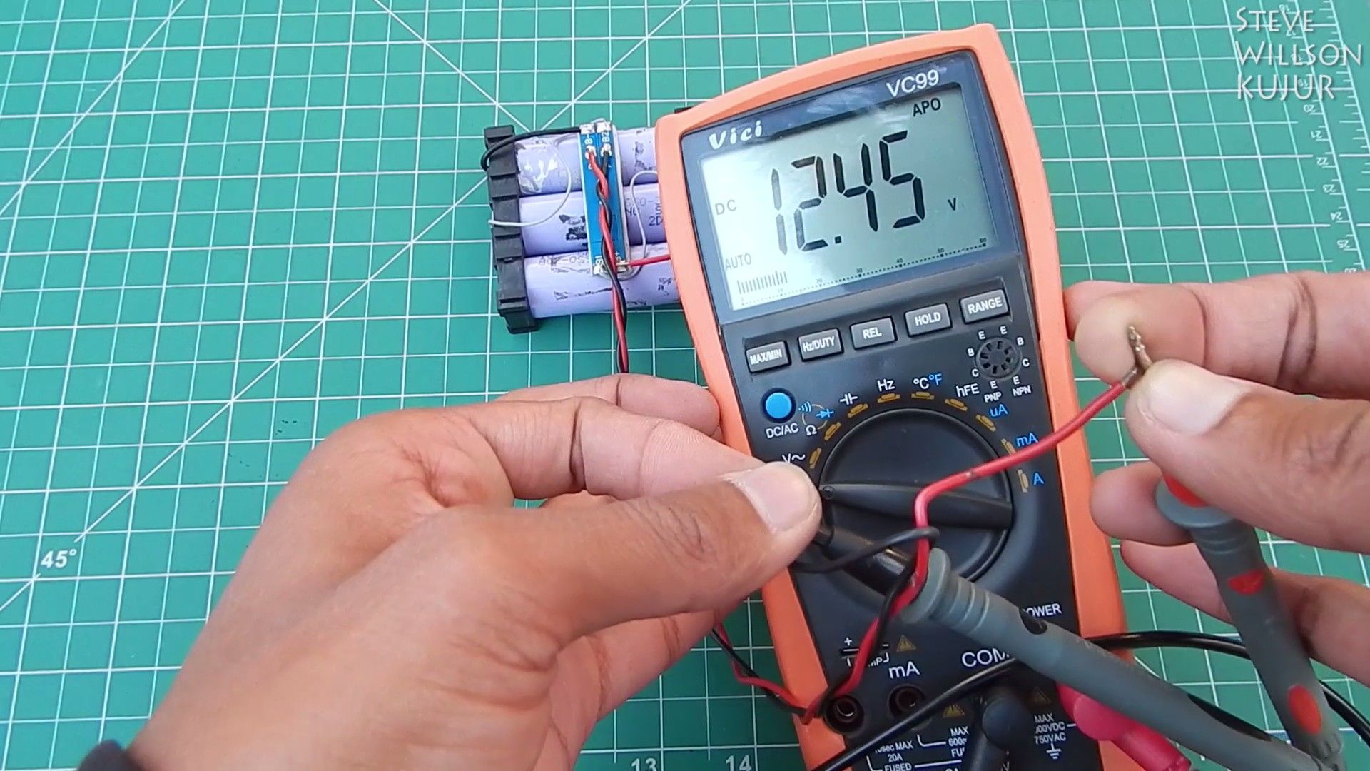 How to Make a 3S 18650 Battery Pack : 7 Steps (with Pictures ...