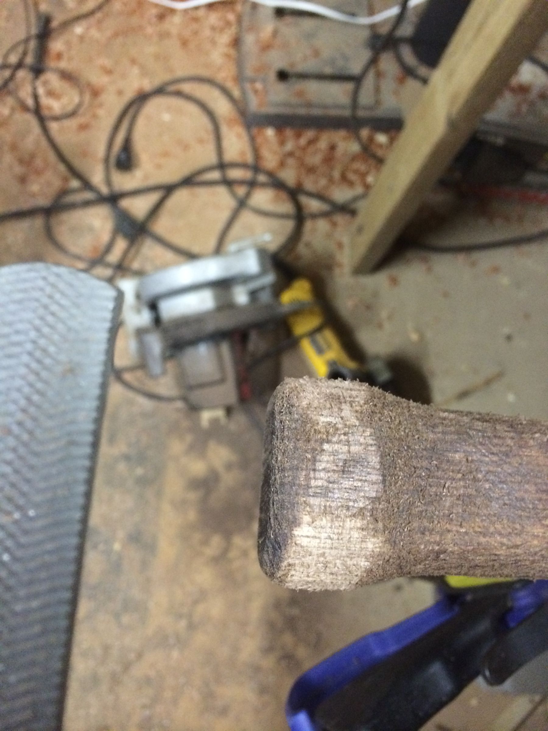 Hatchet Handle Replacement : 10 Steps (with Pictures) - Instructables