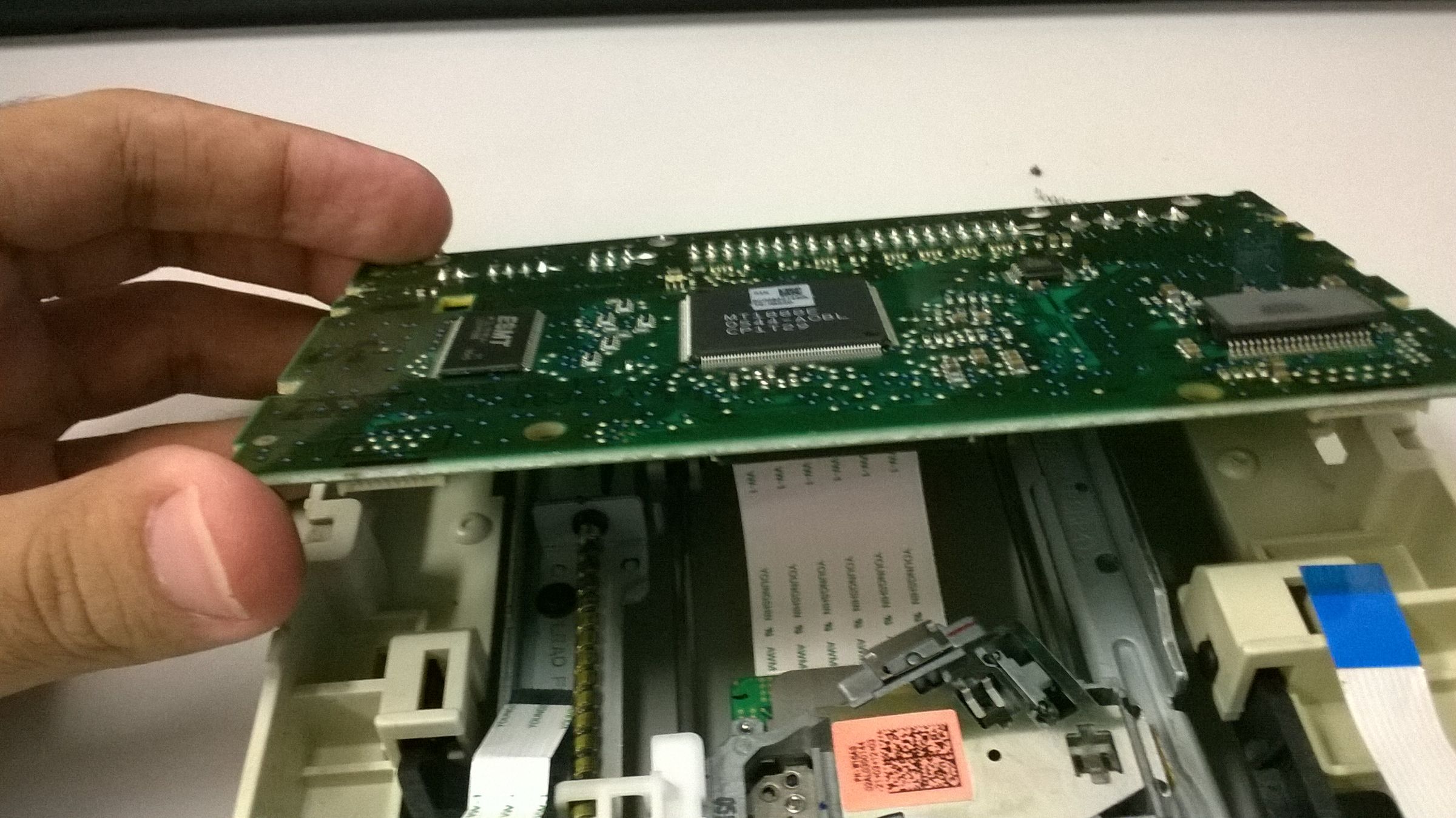 Disassembling a CD/DVD Reader and Reusing Its Parts : 12 Steps (with ...