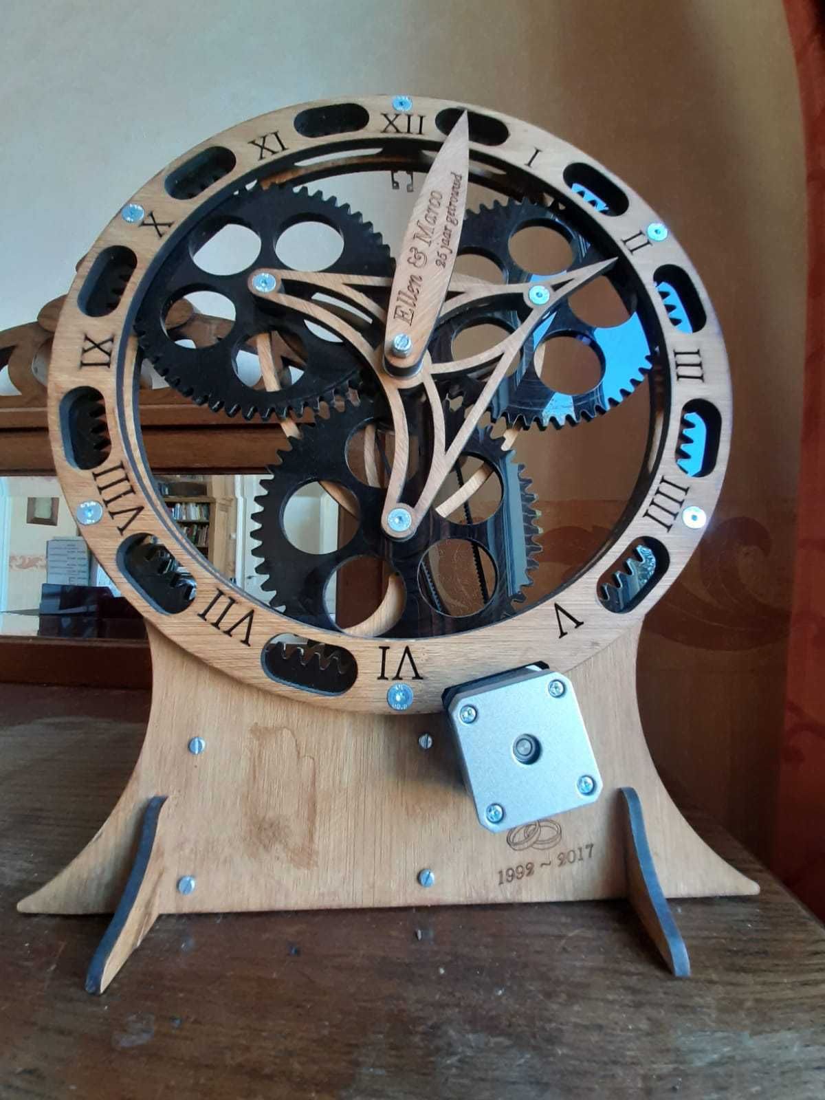 Planetary Gear Clock : 6 Steps (with Pictures) - Instructables