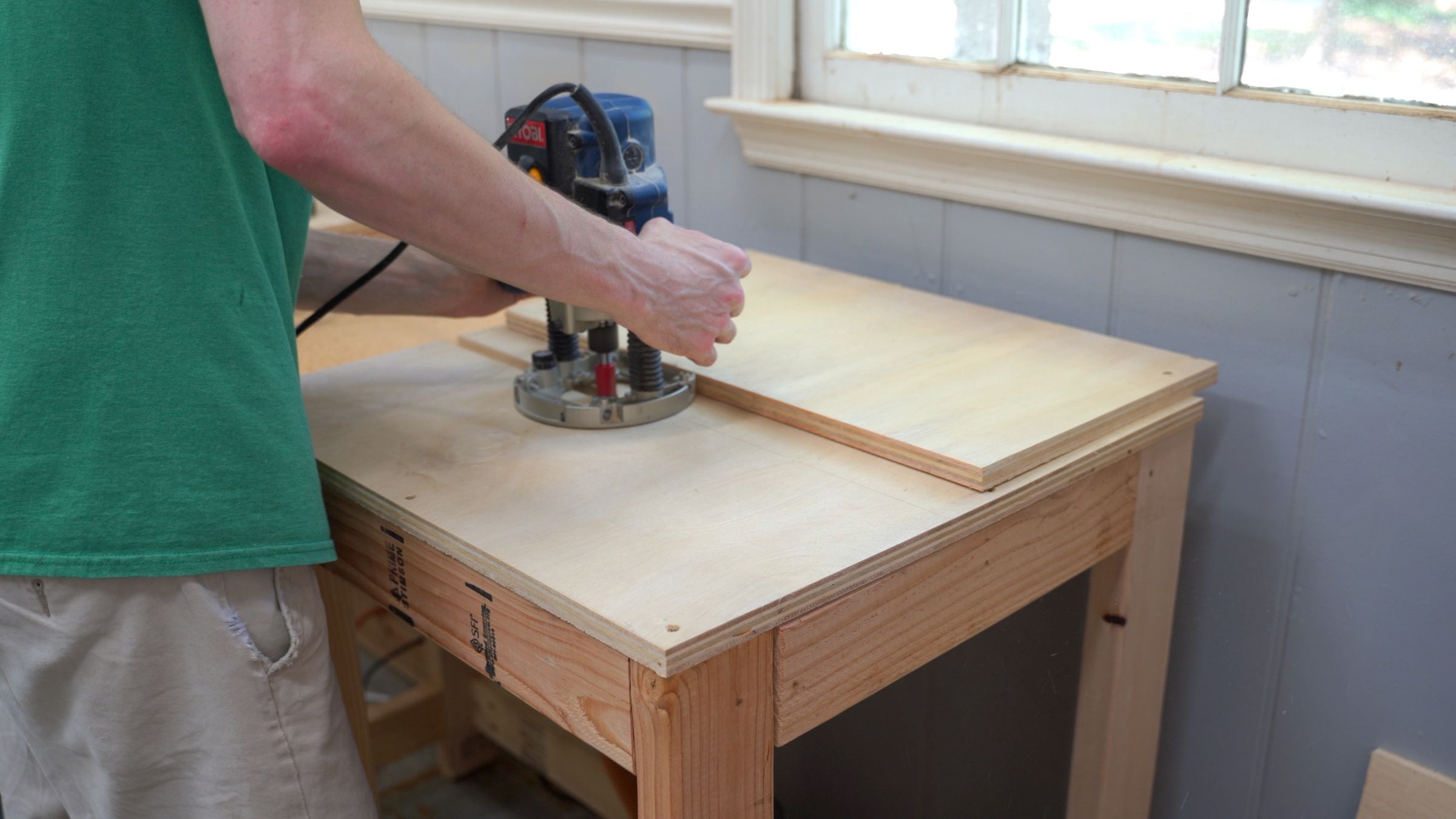 Miter Station + Storage Out of 2x4's : 17 Steps (with Pictures ...
