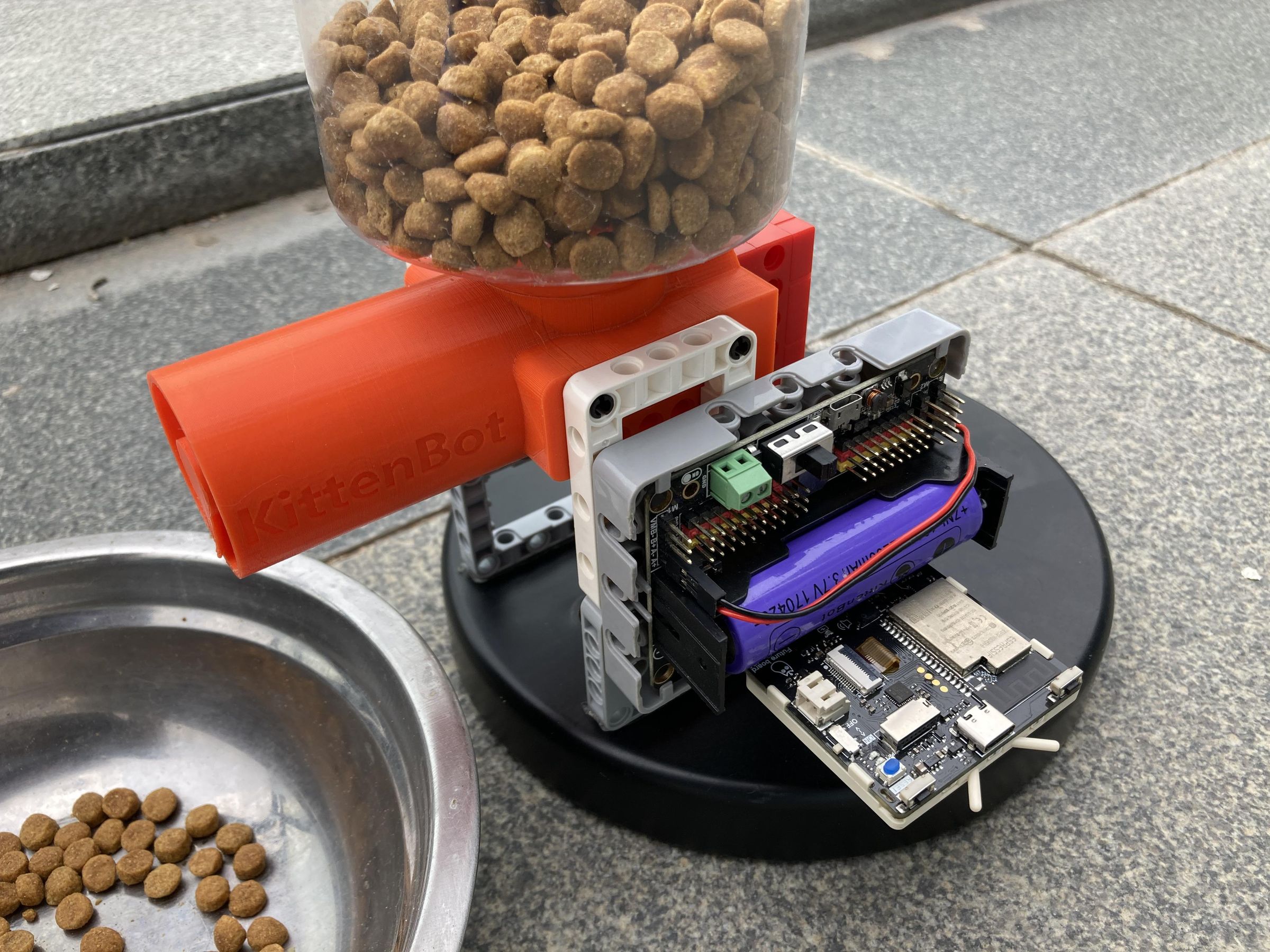 IoT Pet Feeder to Feed Your Pets Remotely With Your Phone : 20 Steps ...