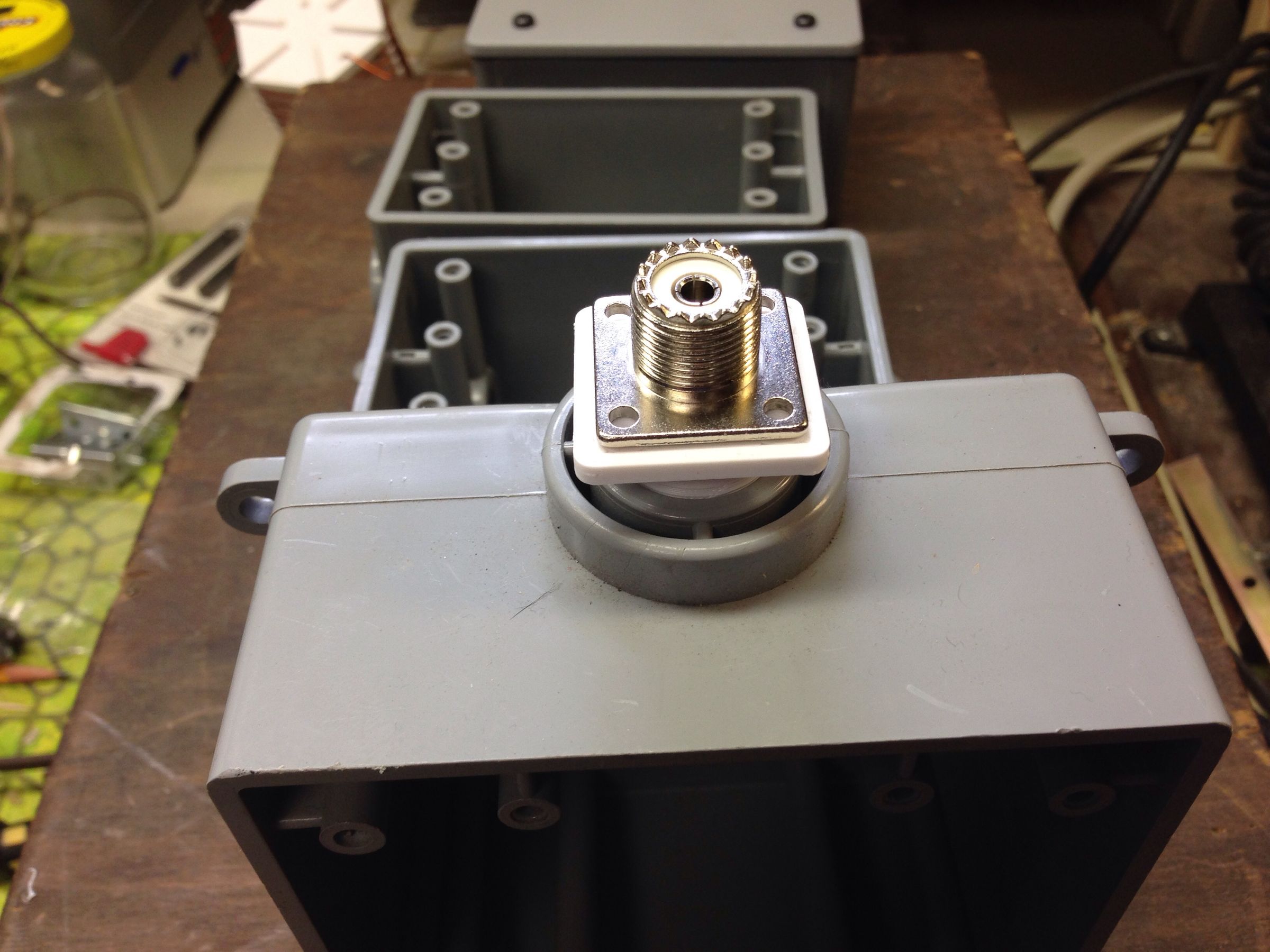 Better Balun Boxes : 5 Steps - Instructables