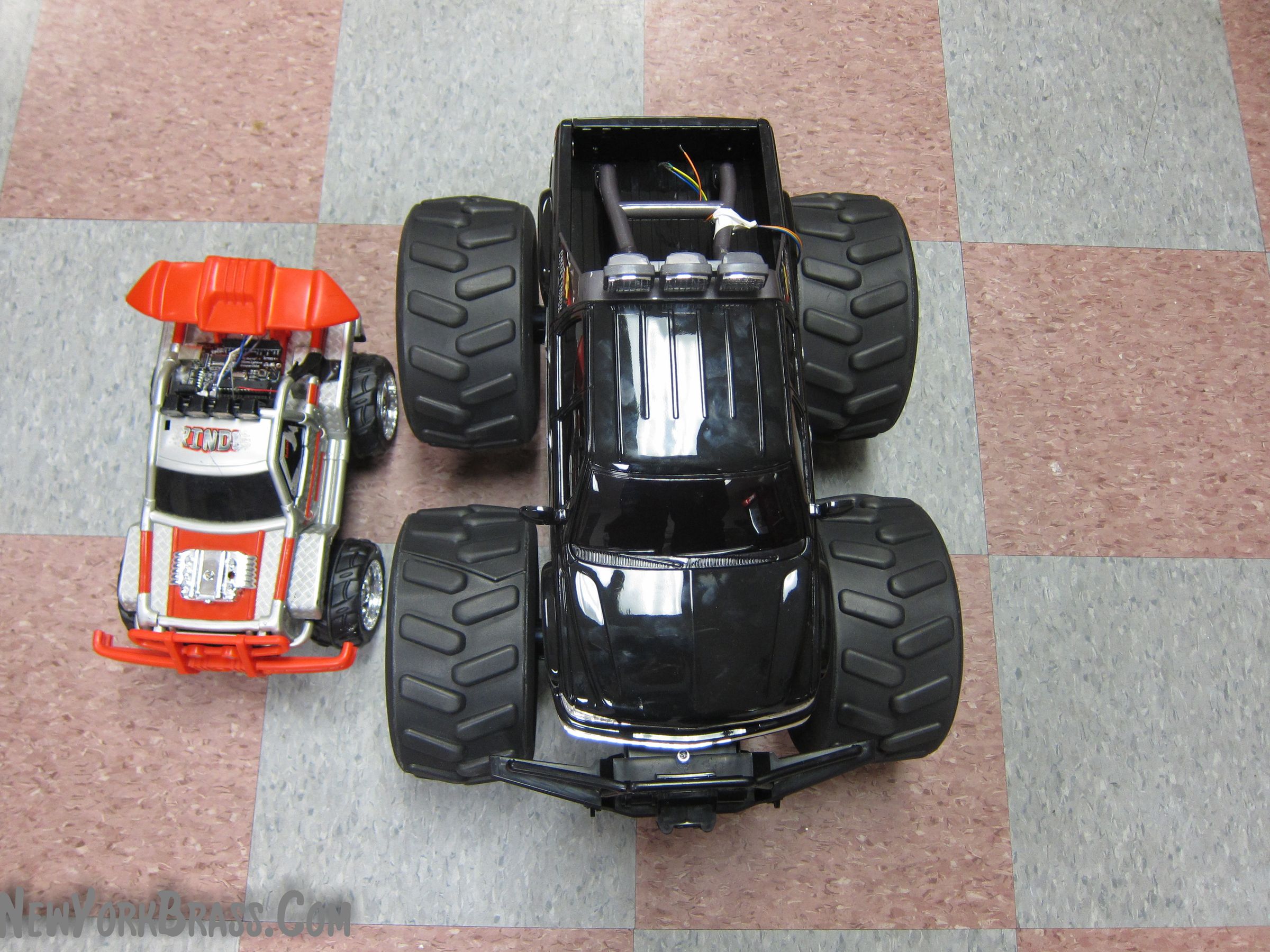 How to Convert (almost) Any 27 or 49 MHz RC Car Into a Robotic Car : 9 ...