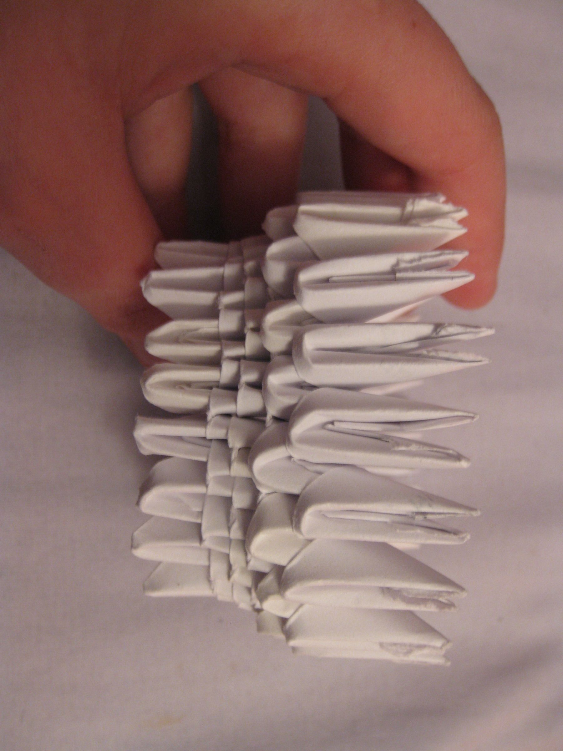 Modular Origami Swan : 11 Steps (with Pictures) - Instructables