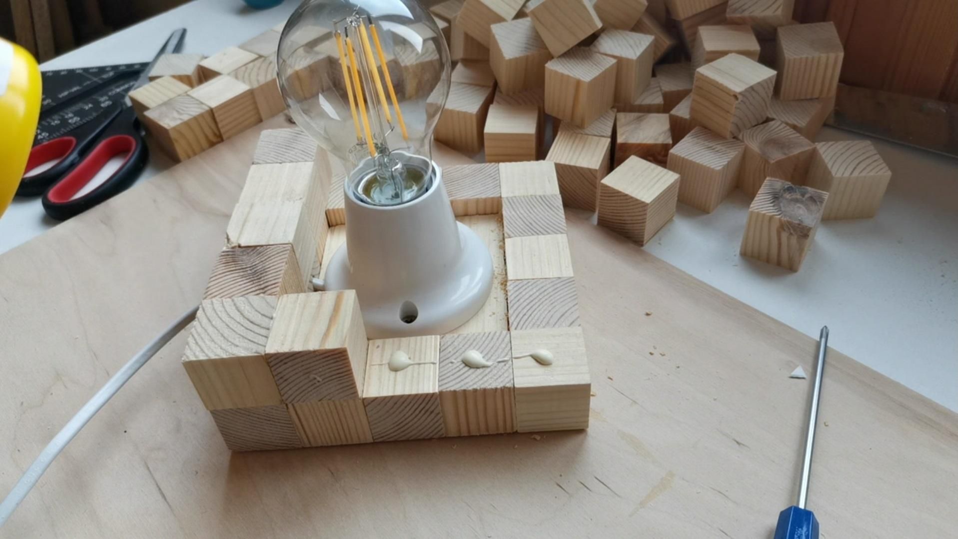 Lamp in Minecraft Style! : 10 Steps (with Pictures) - Instructables