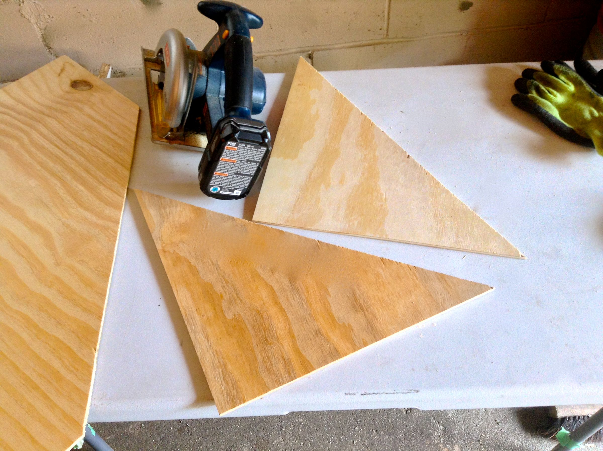 Diy Corner Bass Traps Plans / Diy Corner Bass Traps In 12 Steps How I ...