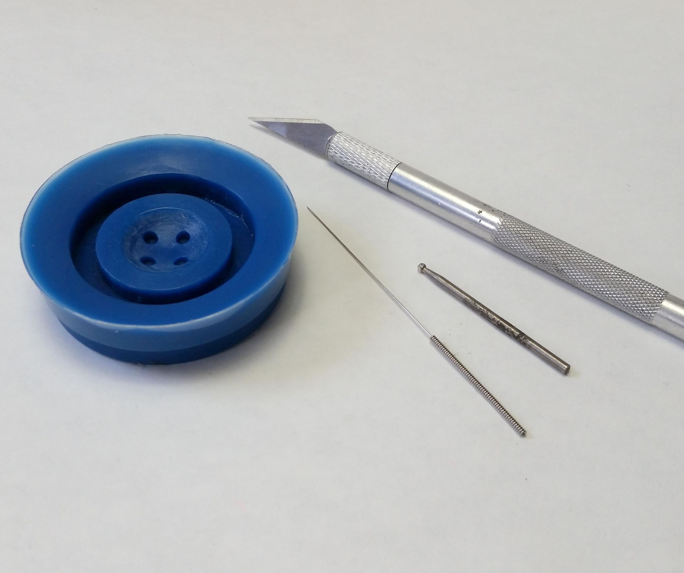 Cast Your Own Metal Props & Findings With DIY Carving Wax and Plaster Molds : 13 Steps (with ...