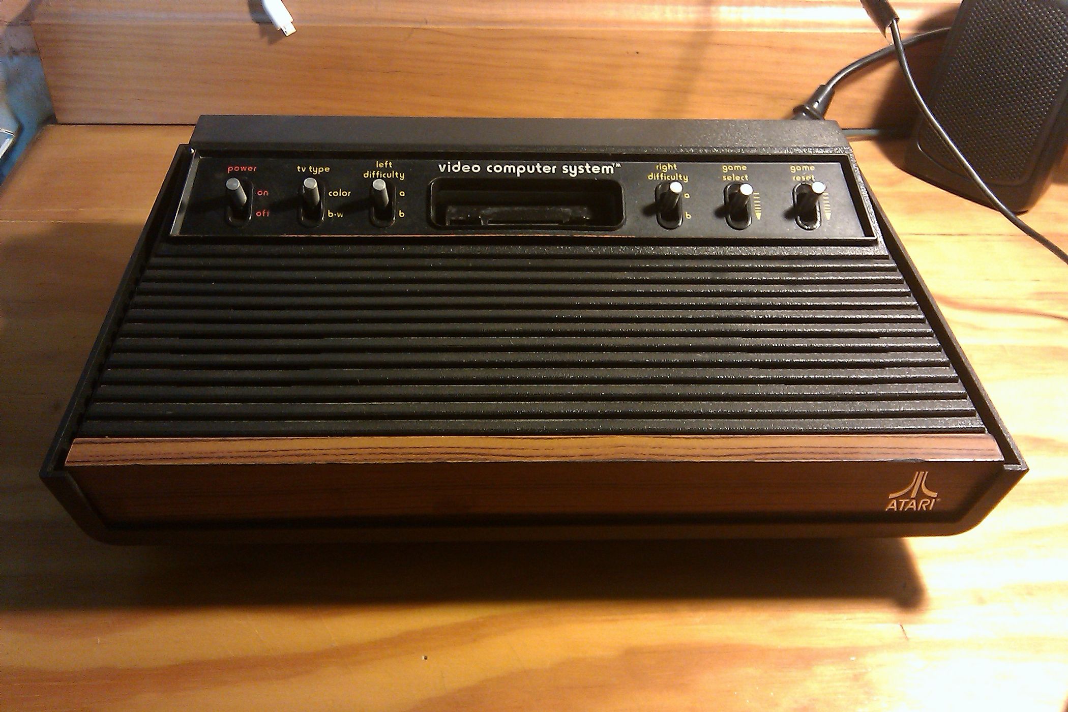 Cleaning an Atari 2600 VCS - Instructables