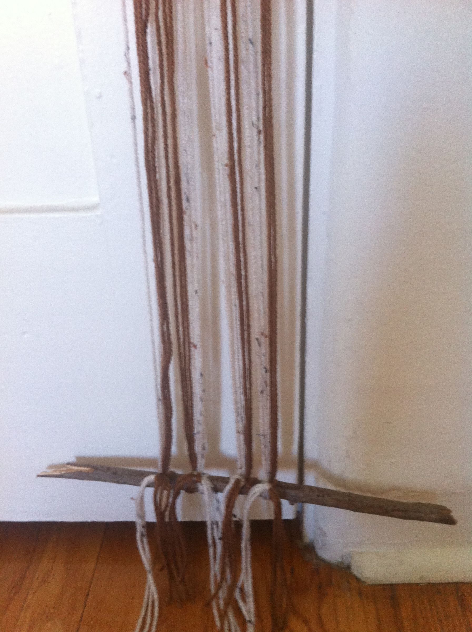 Sticks + Strings Loom : 8 Steps (with Pictures) - Instructables