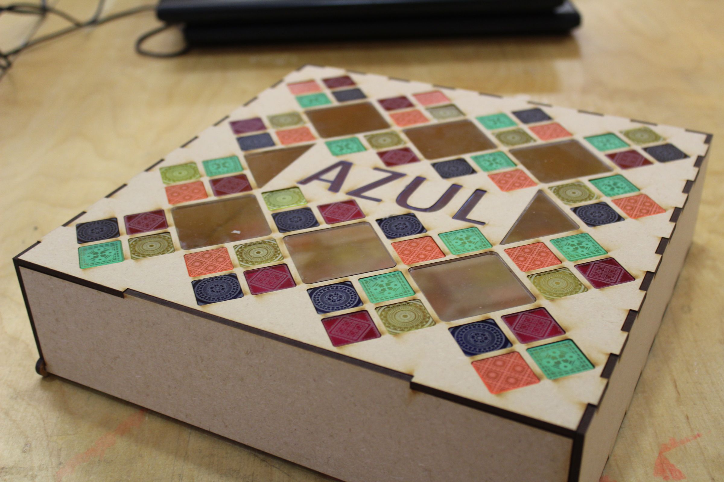 AZUL _ MADE IN FABLAB : 5 Steps (with Pictures) - Instructables