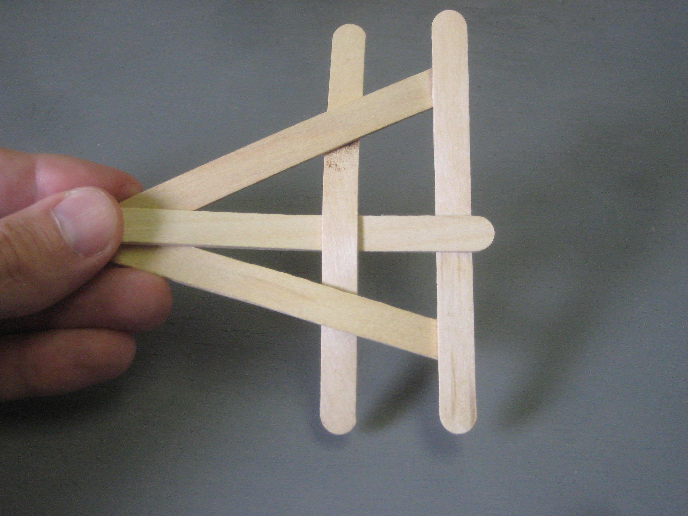 5 Second Exploding Popsicle Stick Frizbee : 7 Steps (with Pictures) - Instructables