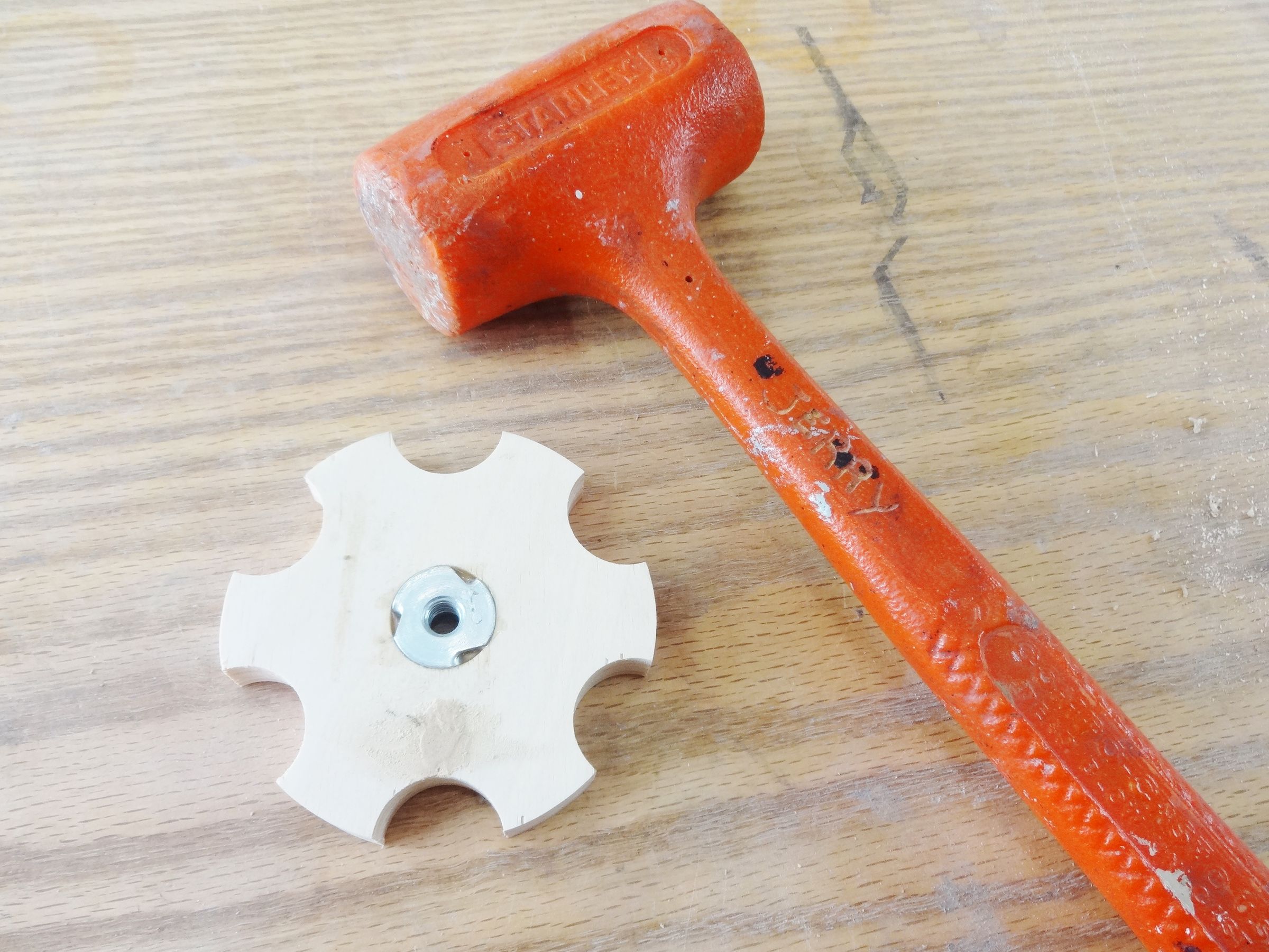 How to Make a Bike Repair Stand : 11 Steps (with Pictures) - Instructables