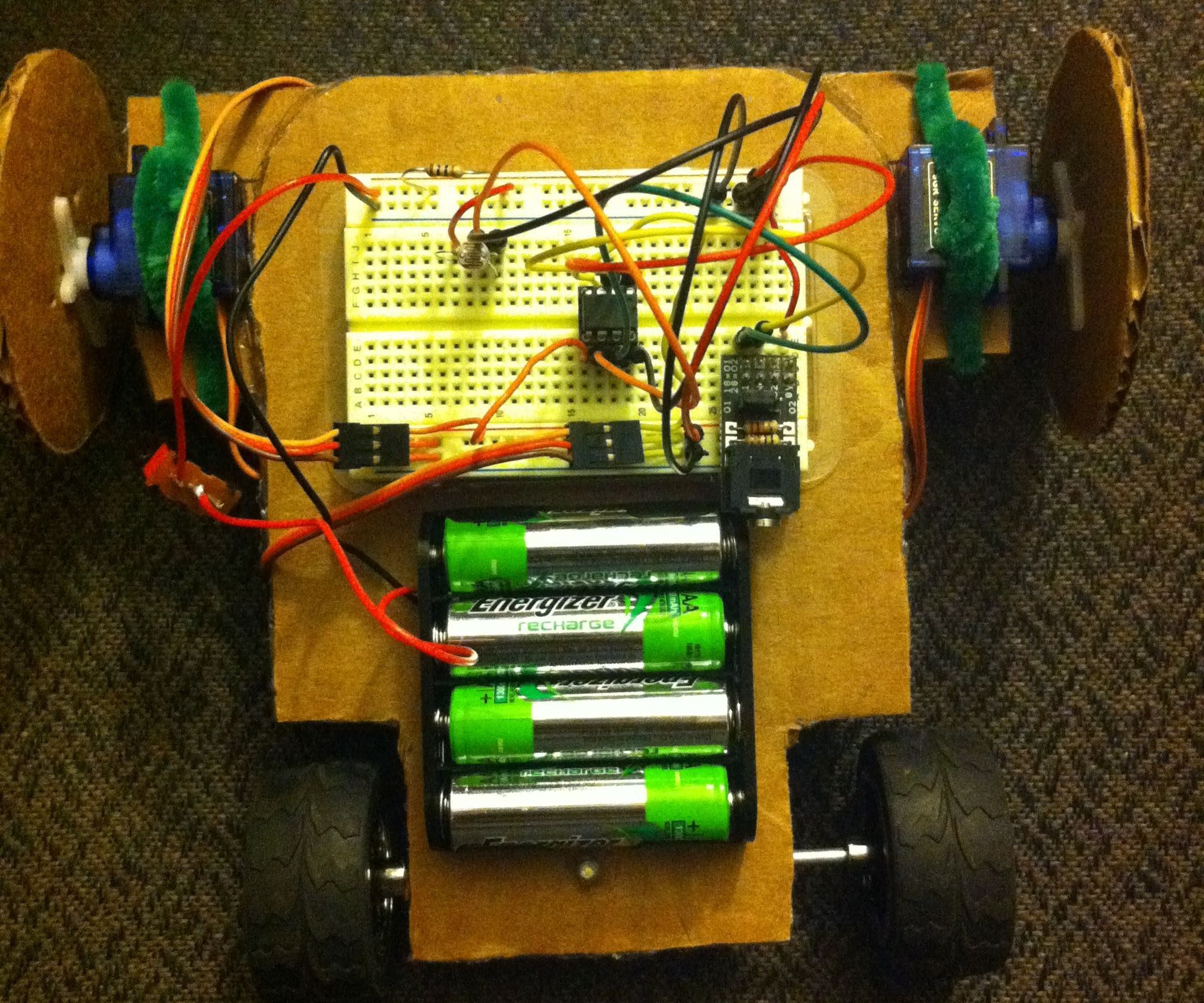 Budget Light Chaser : 7 Steps - Instructables