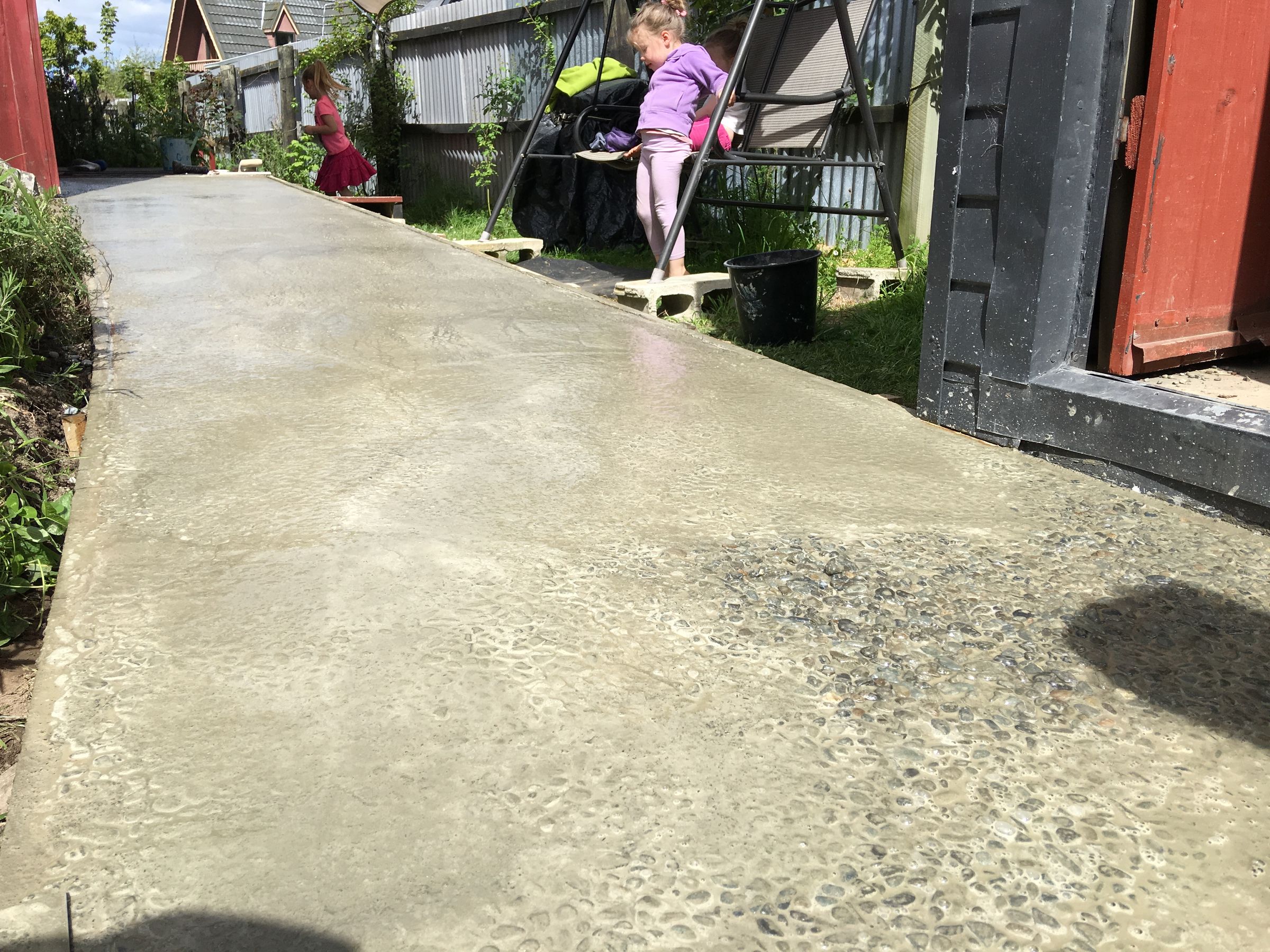 Making an Exposed Aggregate Concrete Path : 8 Steps (with Pictures ...
