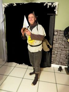 Holy Grail Coconut Guy Patsy Costume : 6 Steps (with Pictures ...