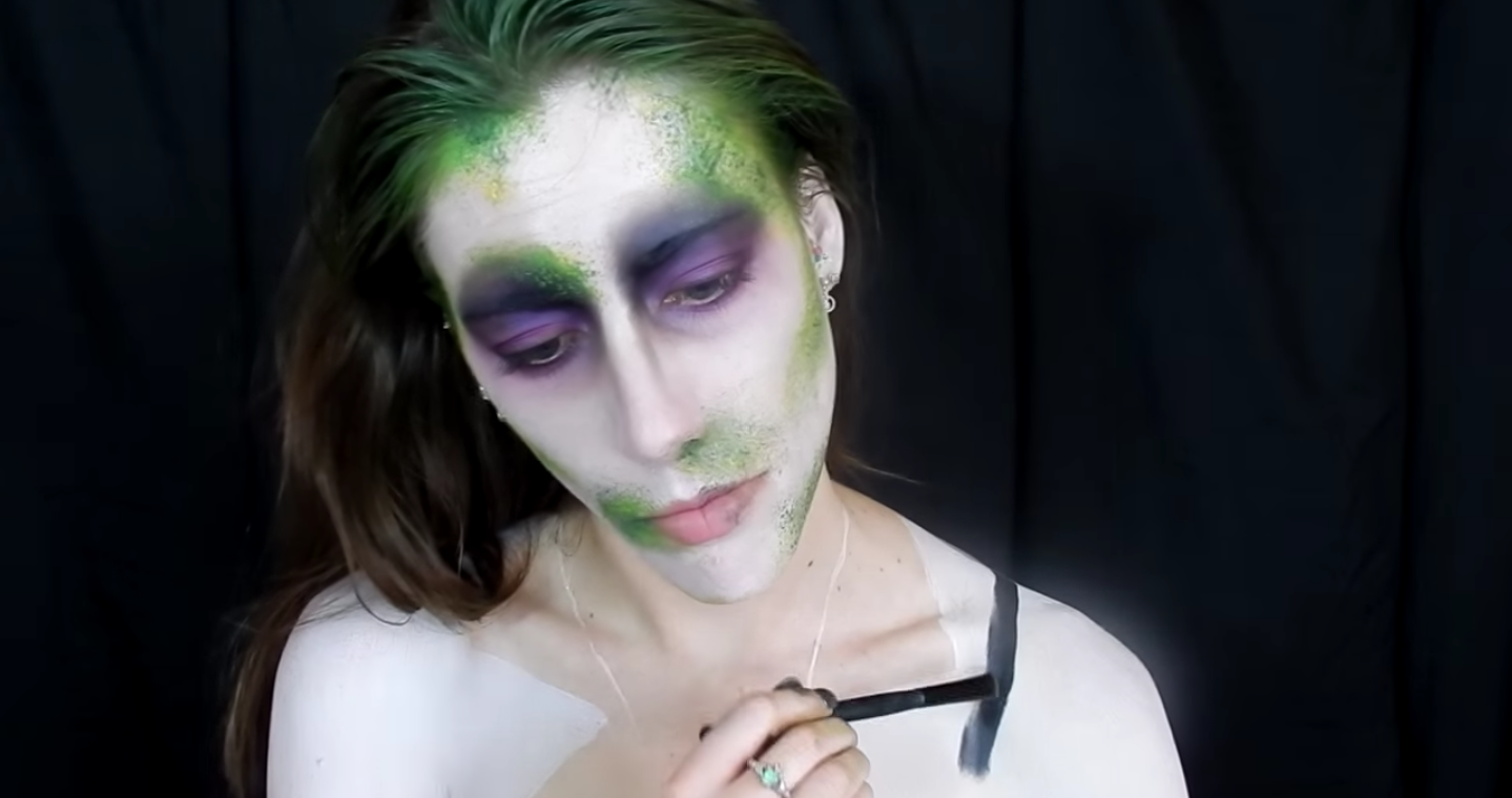 Beetlejuice Face Paint : 7 Steps (with Pictures) - Instructables