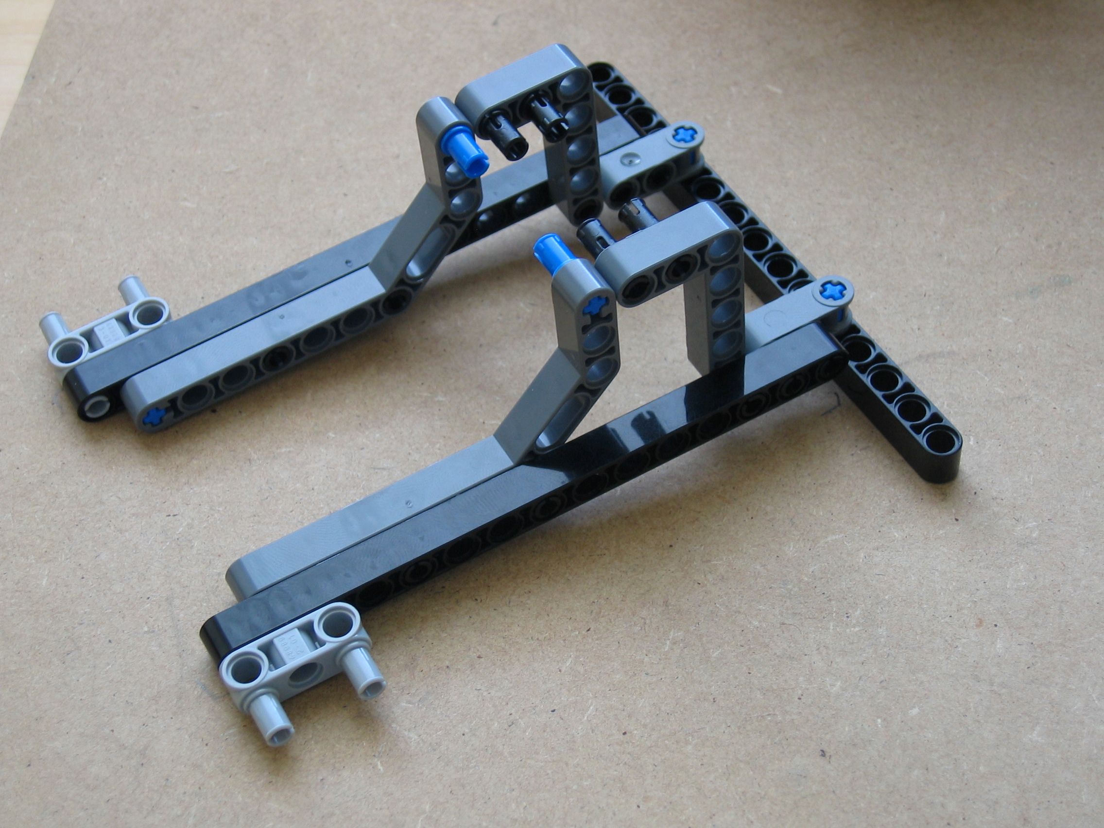 How to Build a Simple Robotic Arm From Lego Mindstorms NXT? : 9 Steps ...