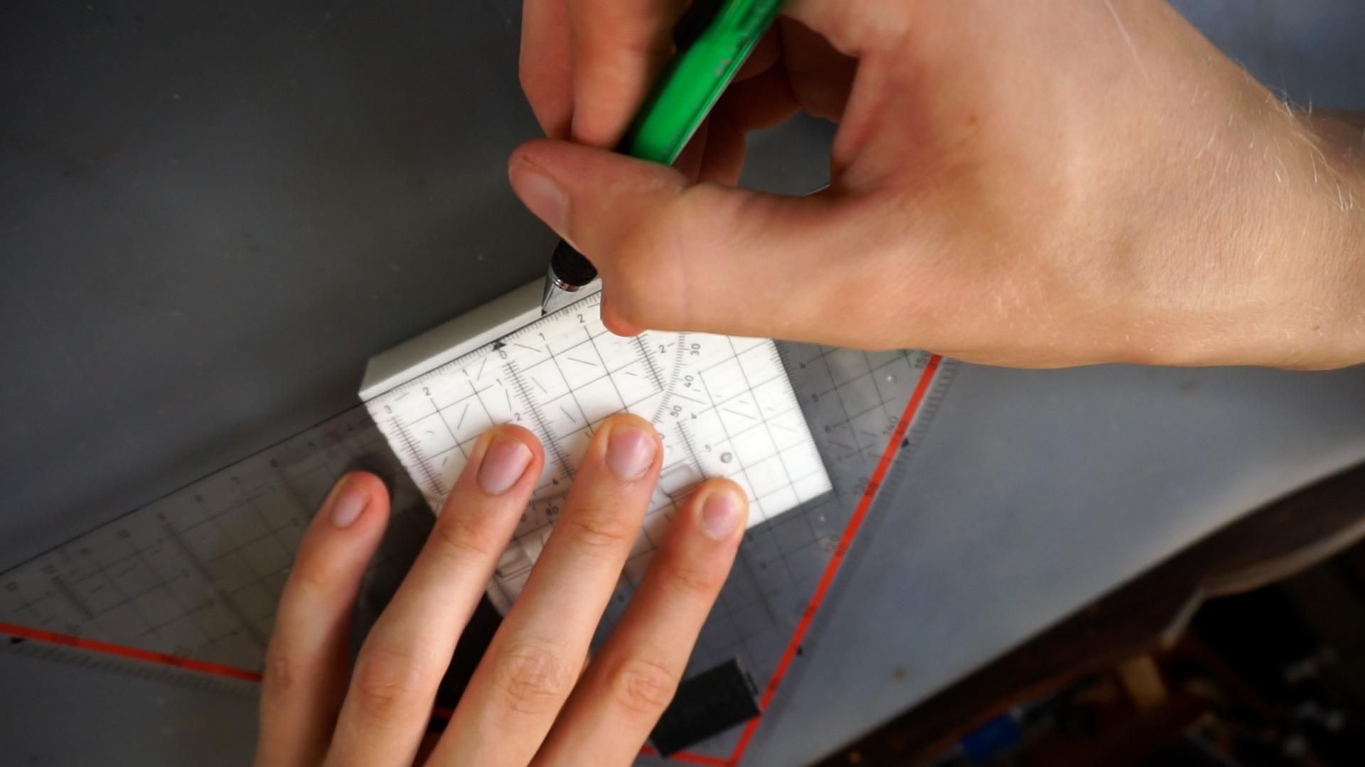 Turn Foam Into a Hyper-Realistic Brick Wall Model : 16 Steps (with ...